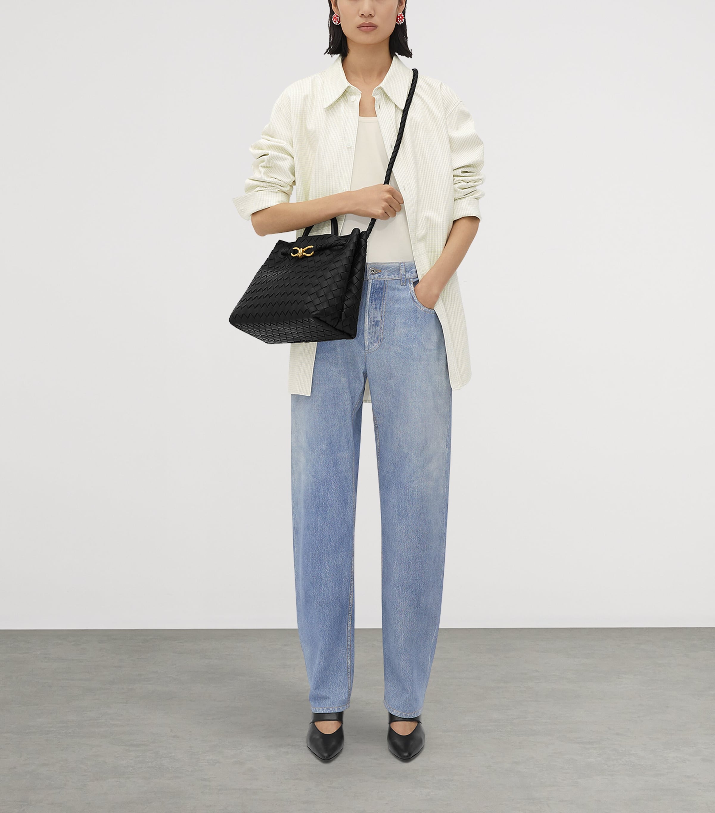 BOTTEGA VENETA Leather Andiamo Top-Handle Bag