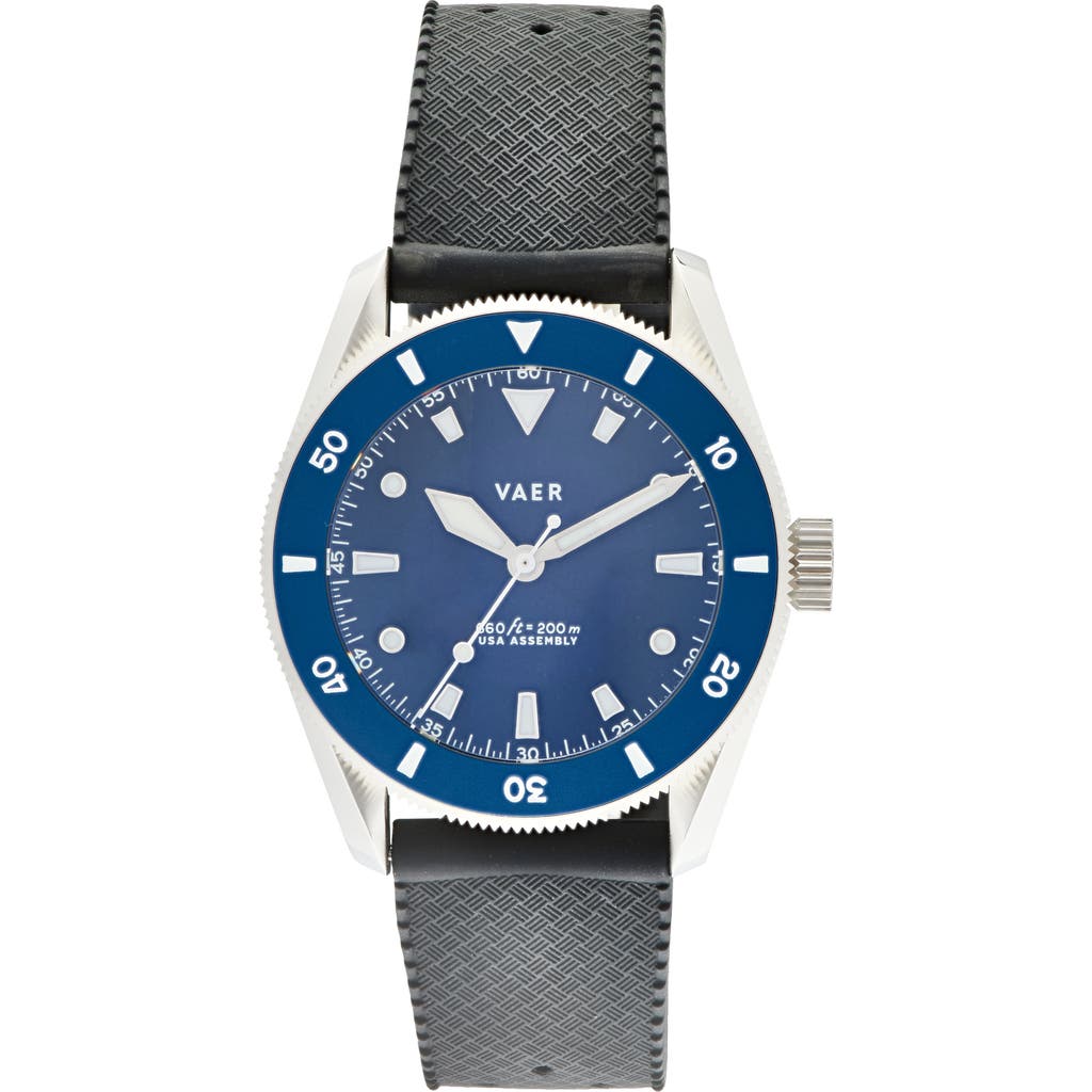 Vaer Dive Watch Navy/Bracelet Editorialist - Main Image