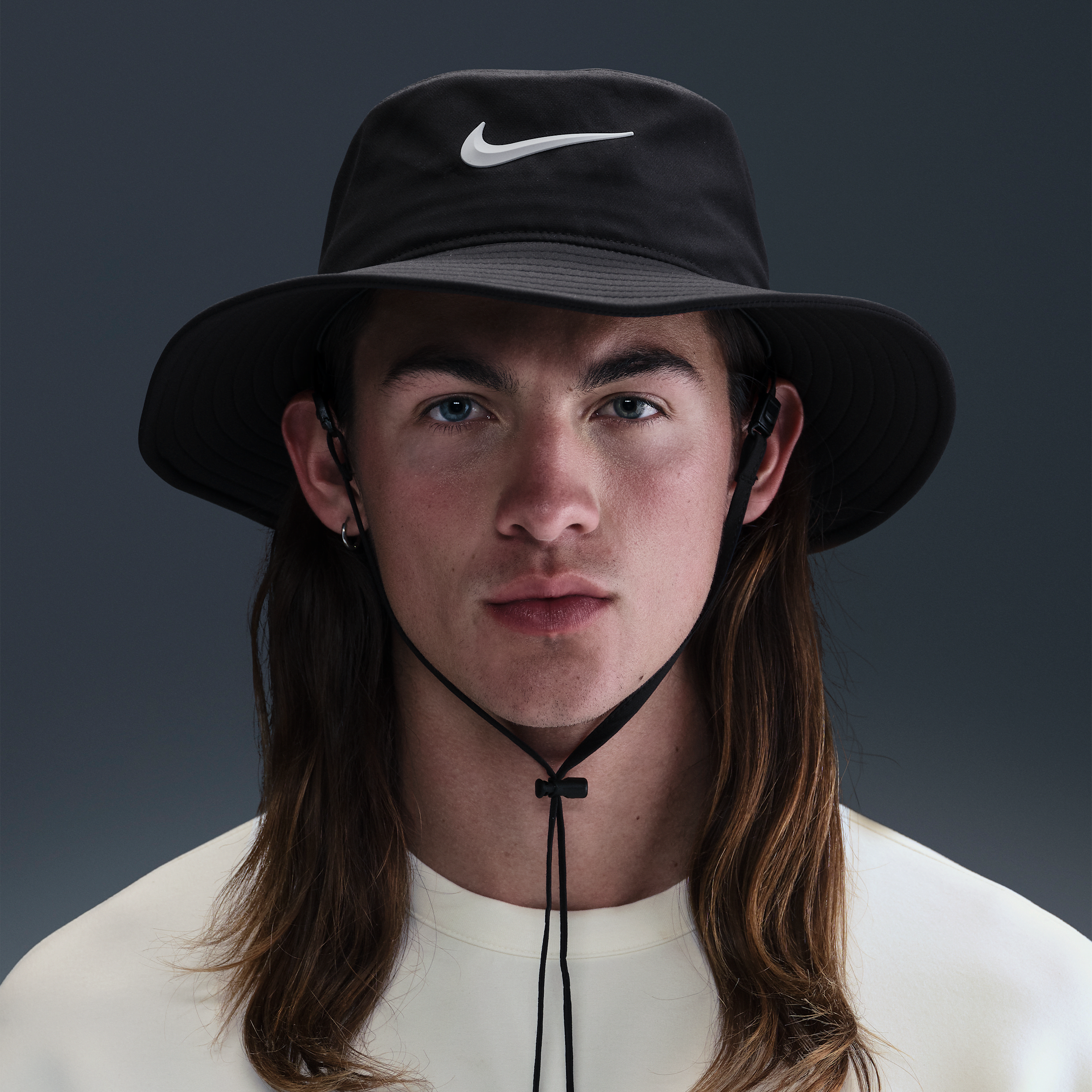 NIKE Apex Dri-FIT Bucket Hat
