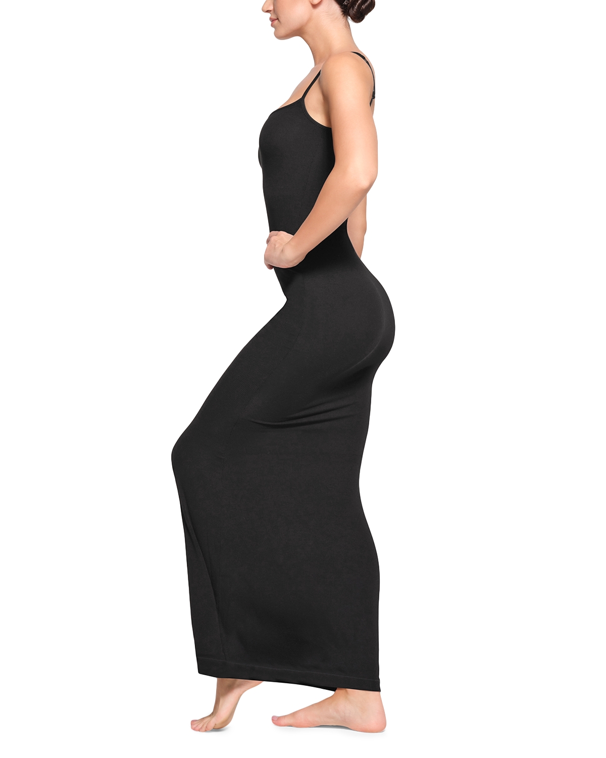 Skims Soft Lounge Lace Long Sleeve Dress With Bralette - Onyx | Editorialist Skims Soft Lounge Lace Long Sleeve Dress With Bralette - Onyx | Editorialist