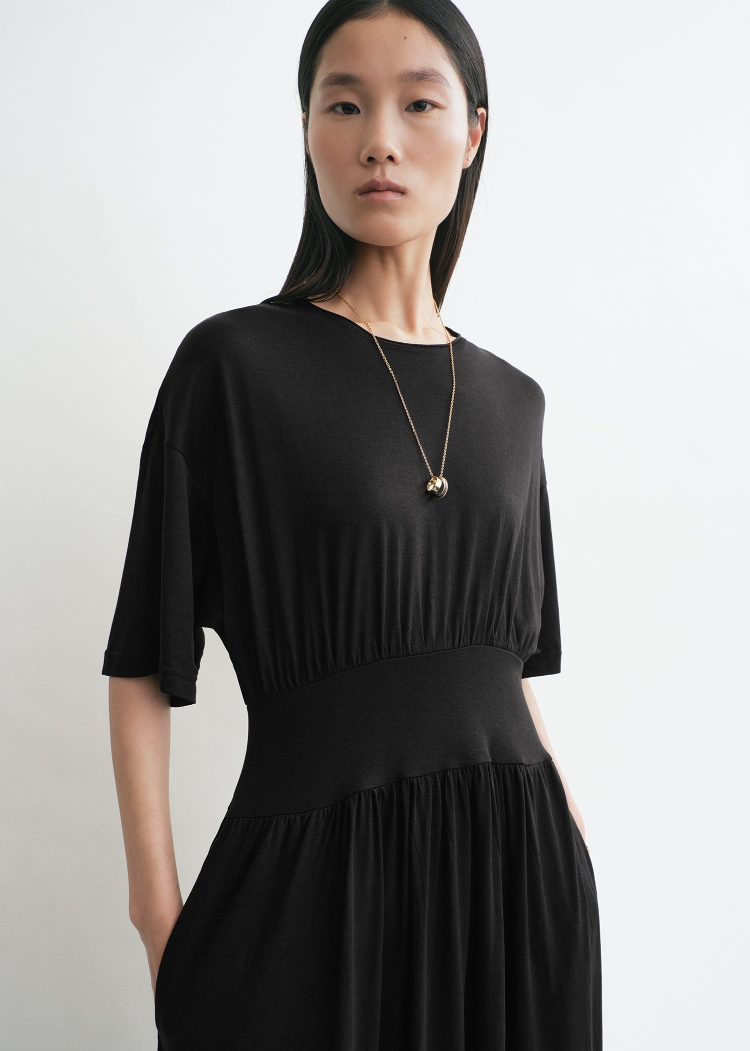 silk tee dress Quince washable silk shirt dress review + How to style a shirt dress