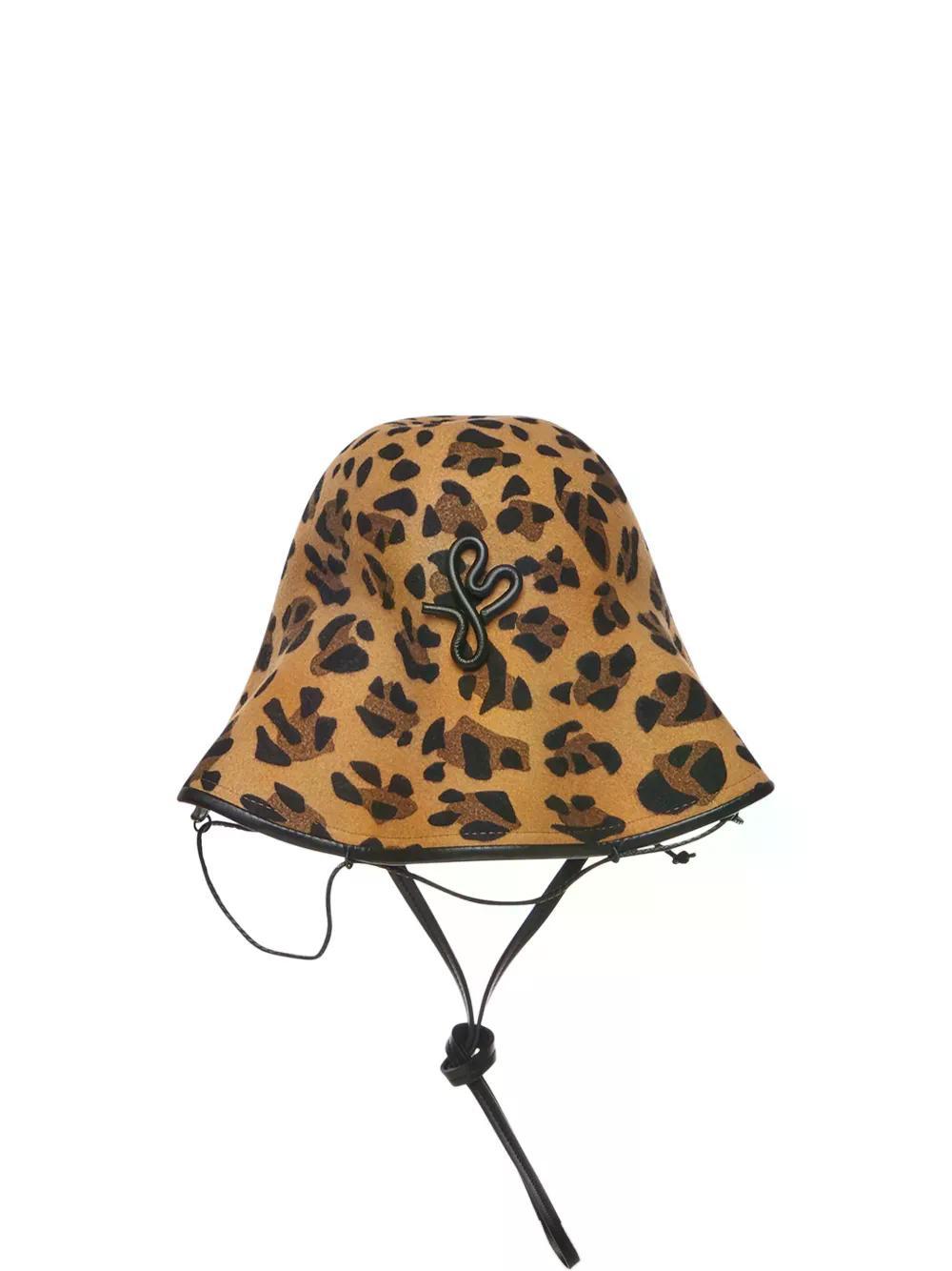 Versace Leopard-Print Bucket Hat In Brown - 66% Off  display picture 3