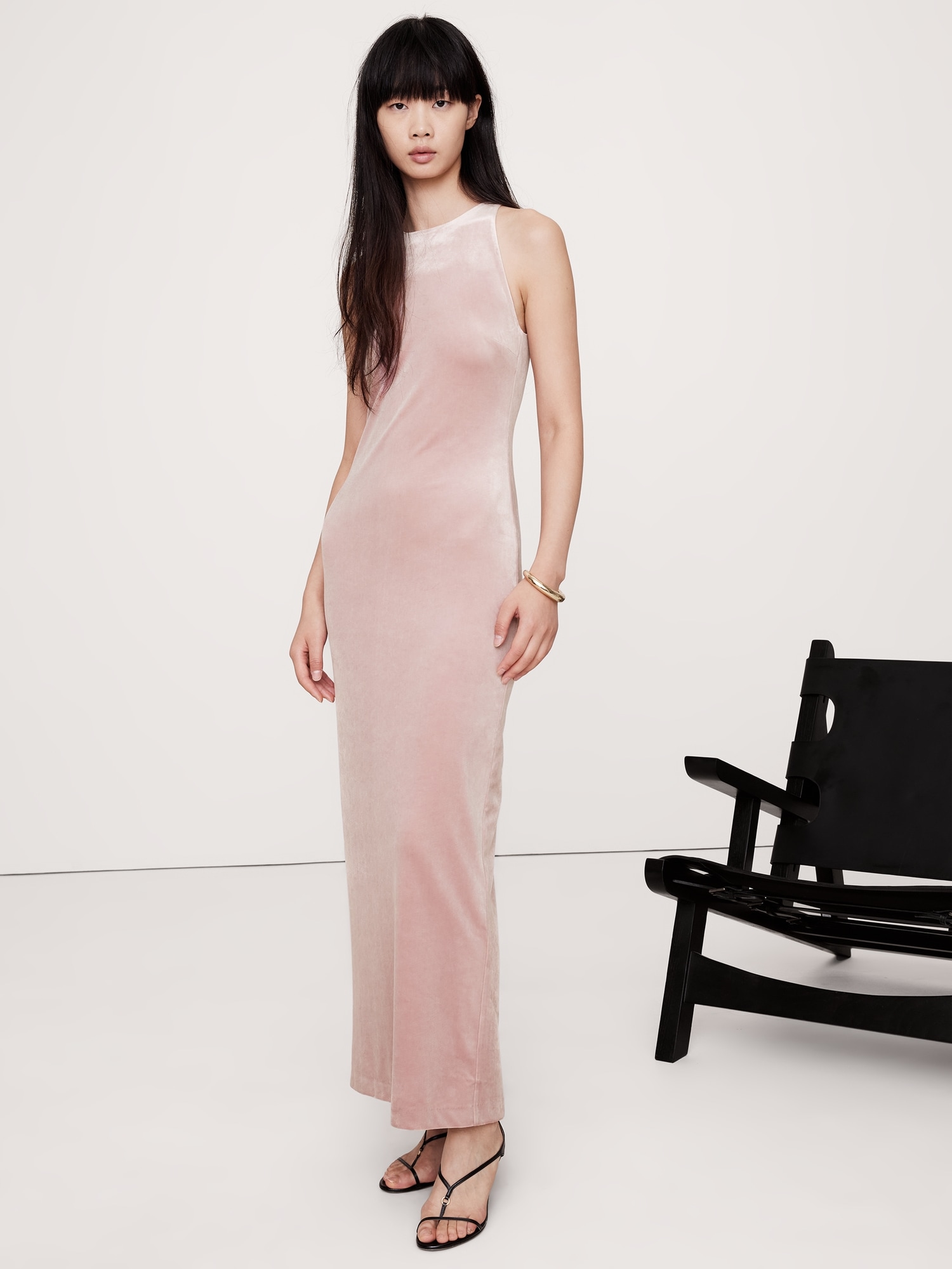 Banana Republic Stretch-Velvet Maxi Dress - Blush Pink | Editorialist