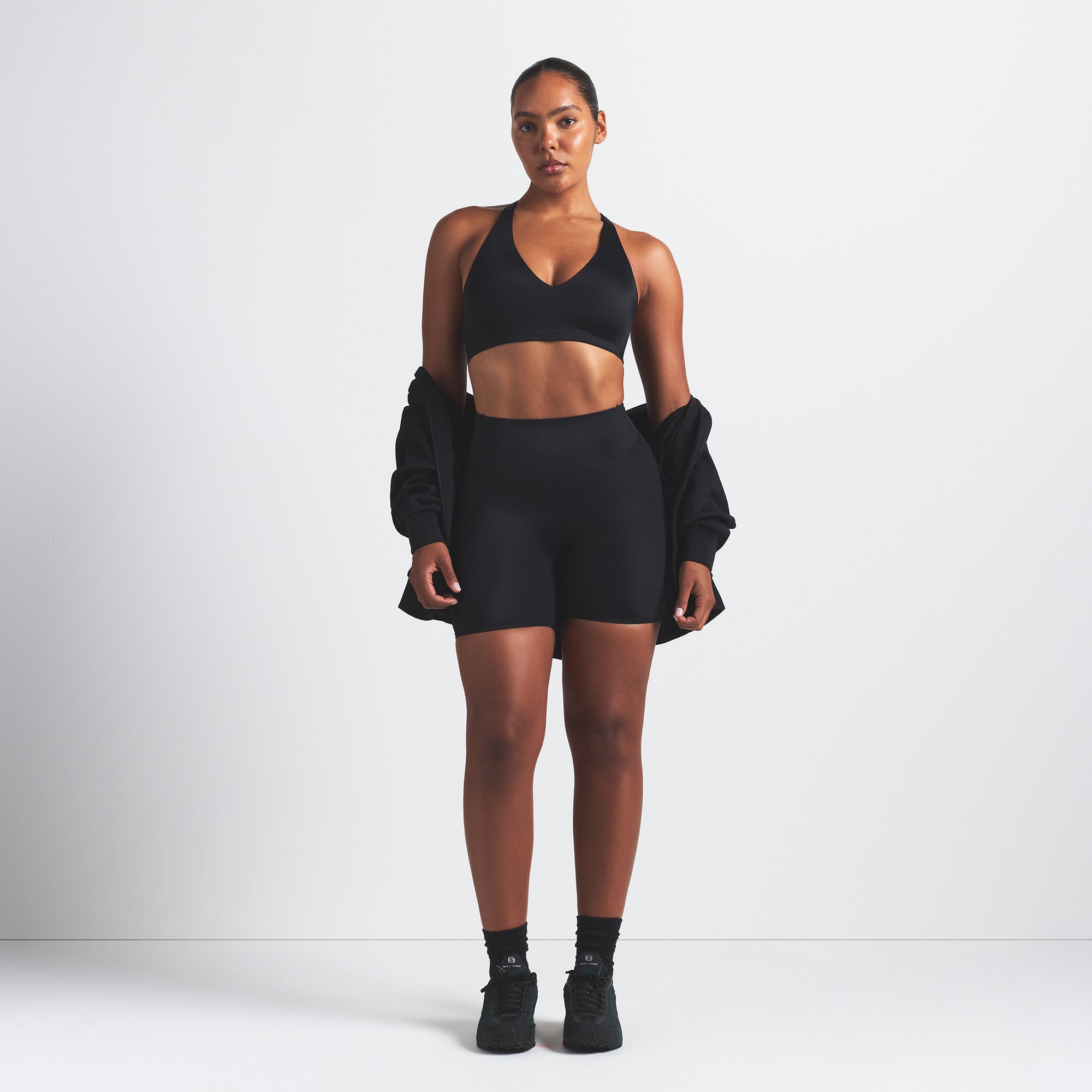 Buy Alo Yoga Airlift Ribbed Jump Start V-neck Bra In Size - Black