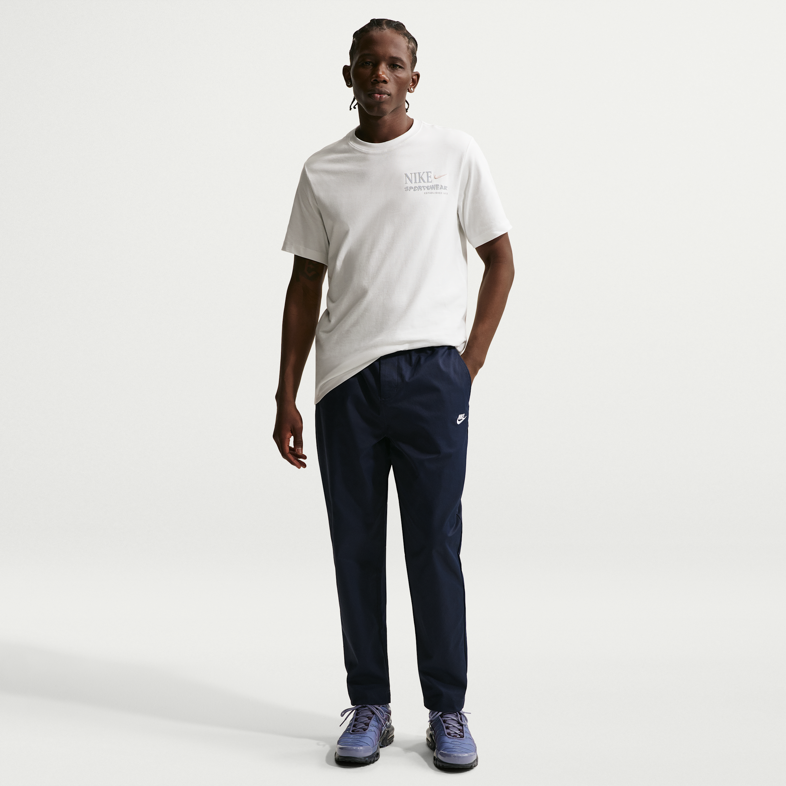 NIKE men's sportswear short-sleeve t-shirt
