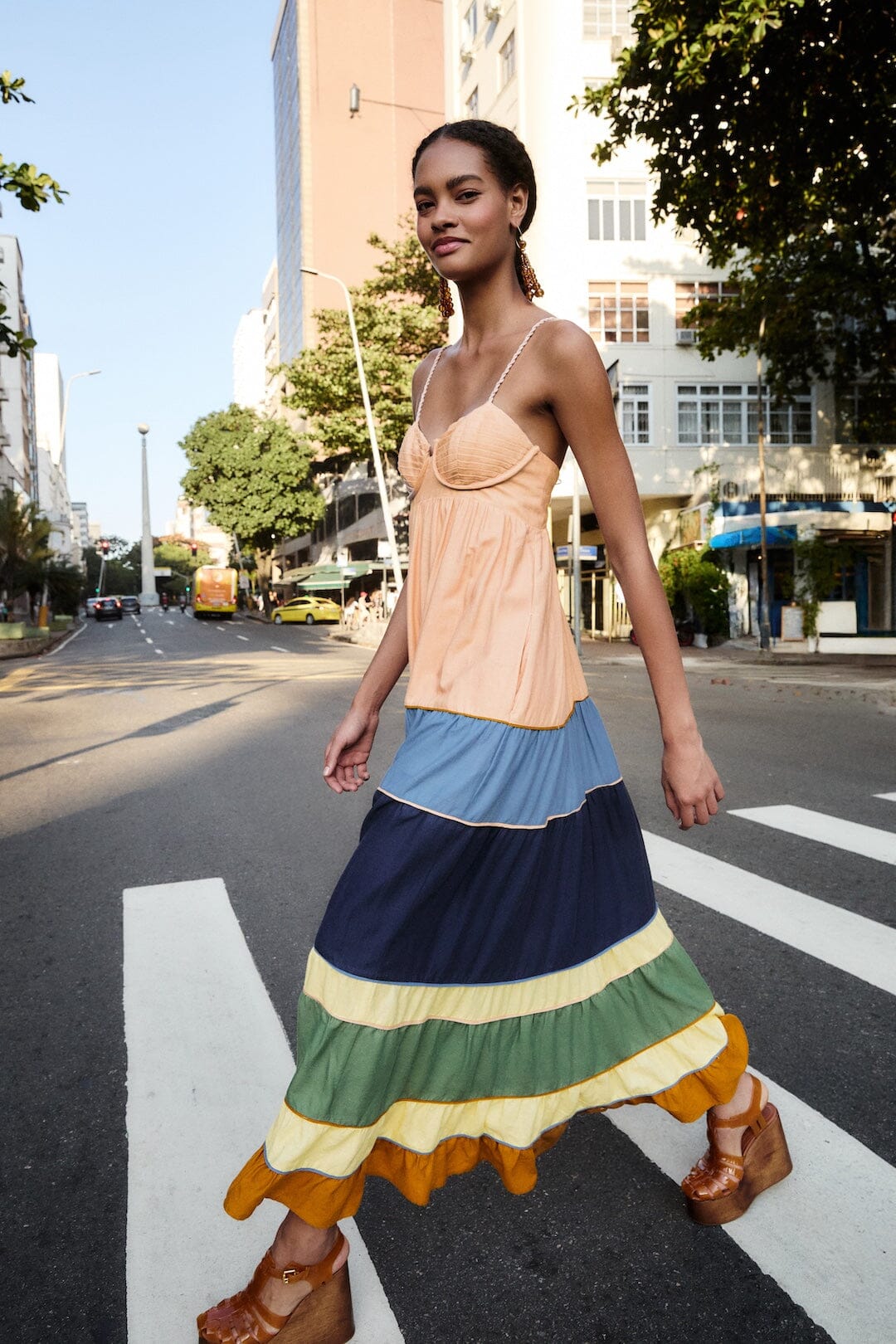 FARM RIO FARM Rio Multicolor Pleats Maxi Dress with Sweetheart Neckline