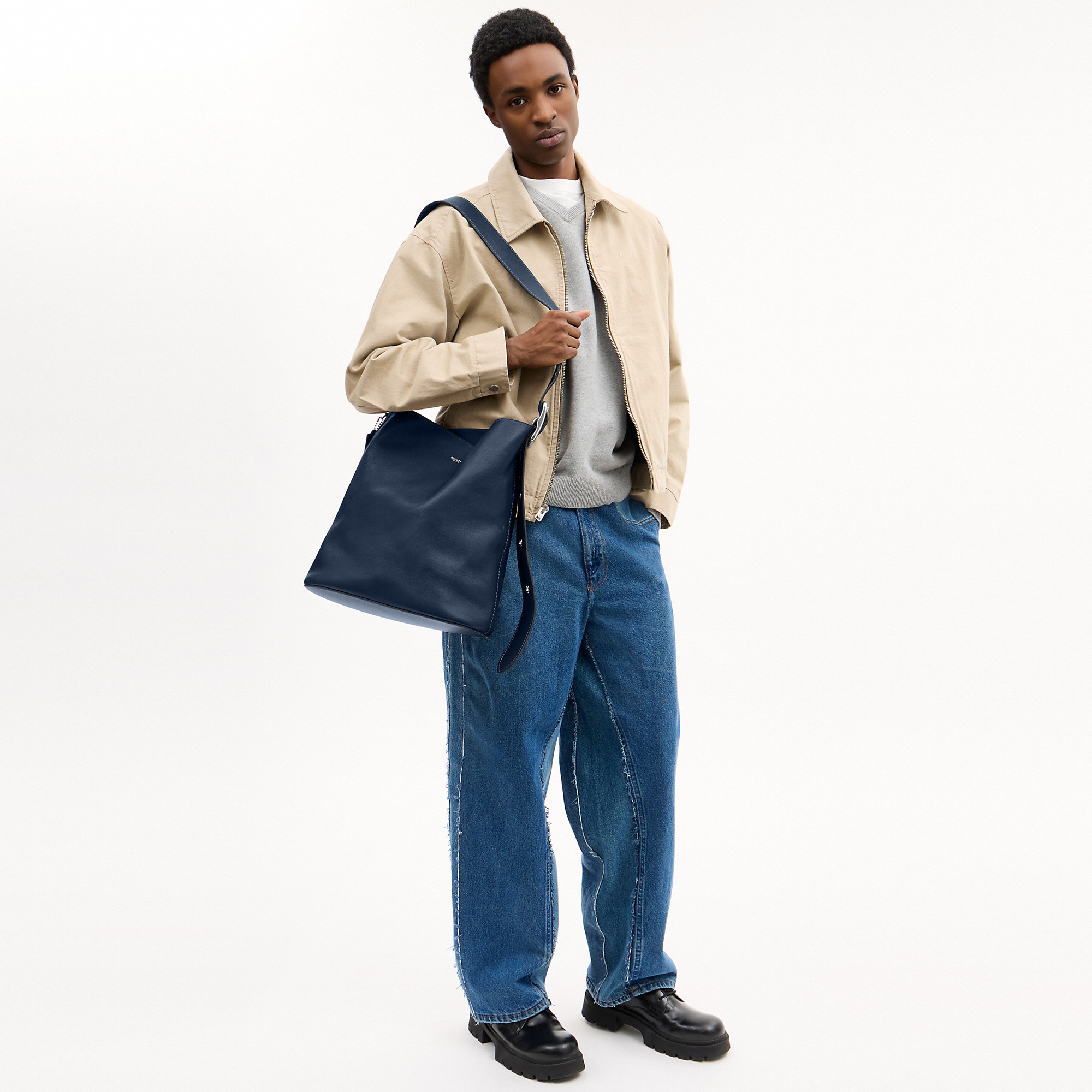 COACH COACH Bleecker Bucket Bag 36