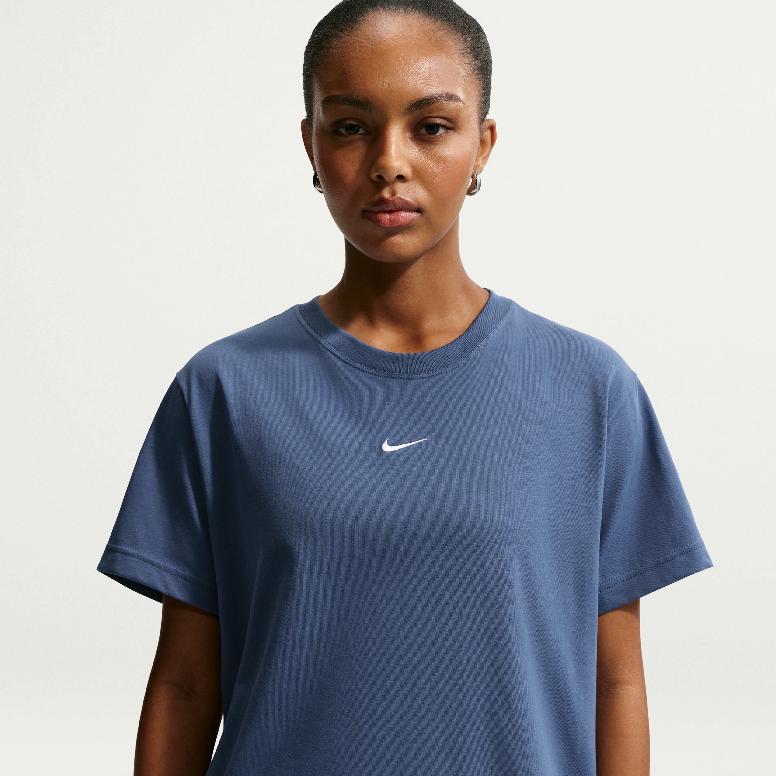 NIKE NIKE Naomi Osaka Mid-Rise 3" Shorts