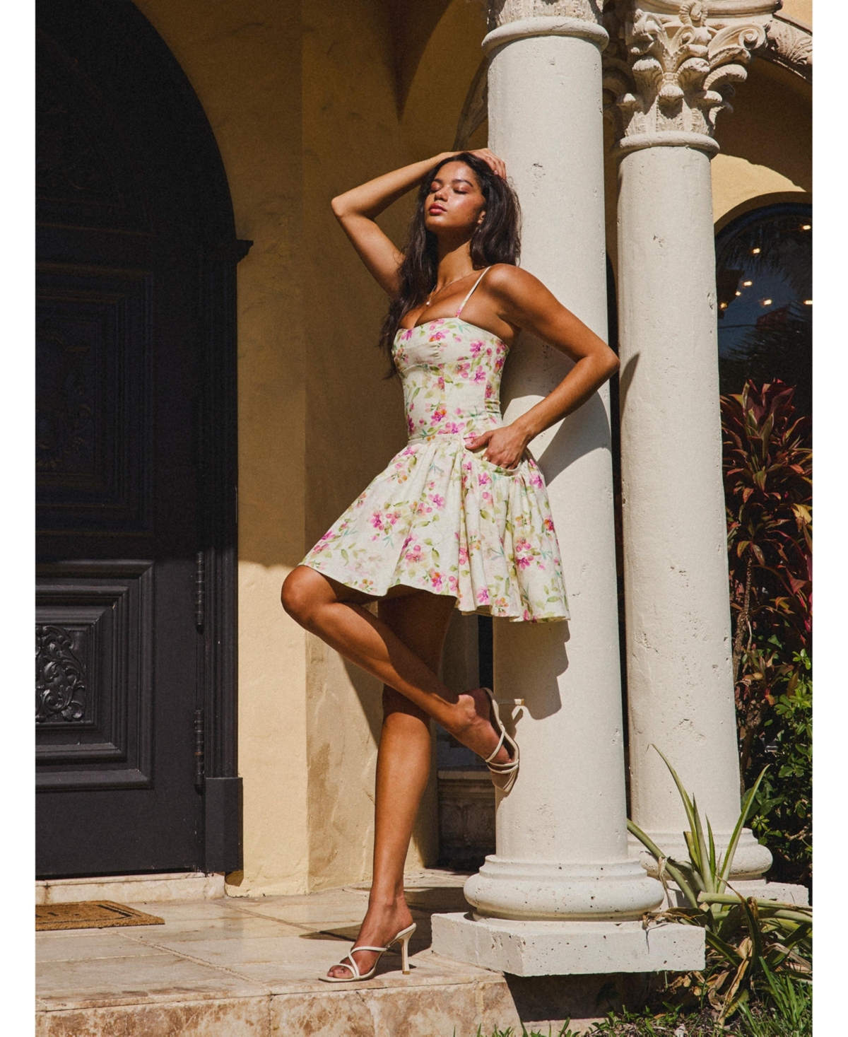 MISS CIRCLE Valda Floral Linen Mini Dress with Pockets