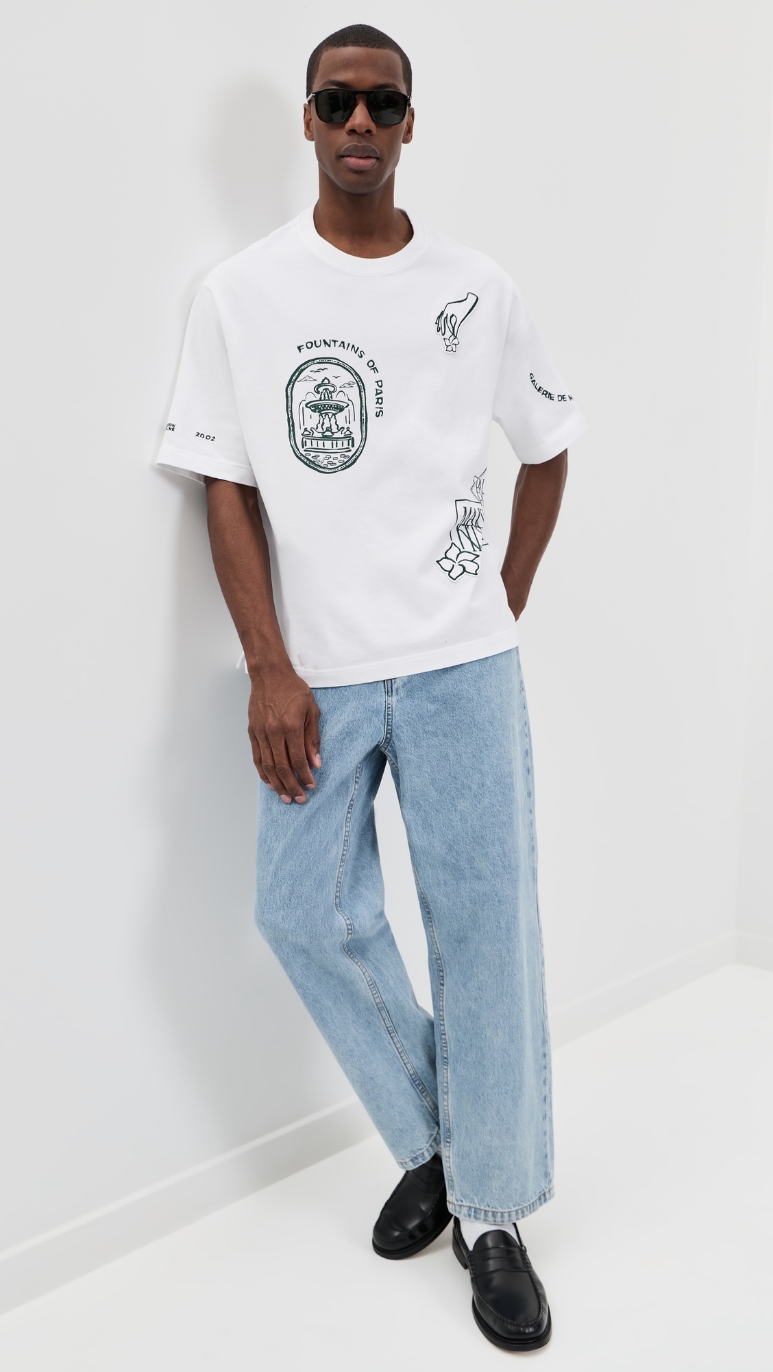 MAISON KITSUNÉ art nouveau stamps oversize tee