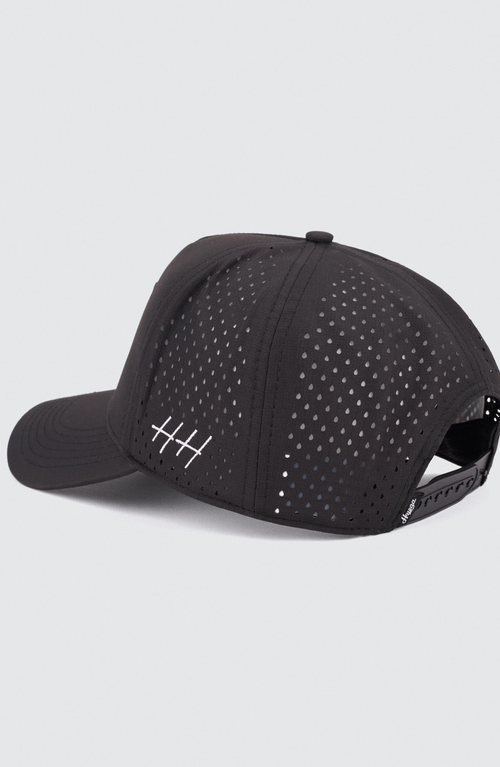 Alo Yoga Performance Off-Duty Cap - Black | Editorialist