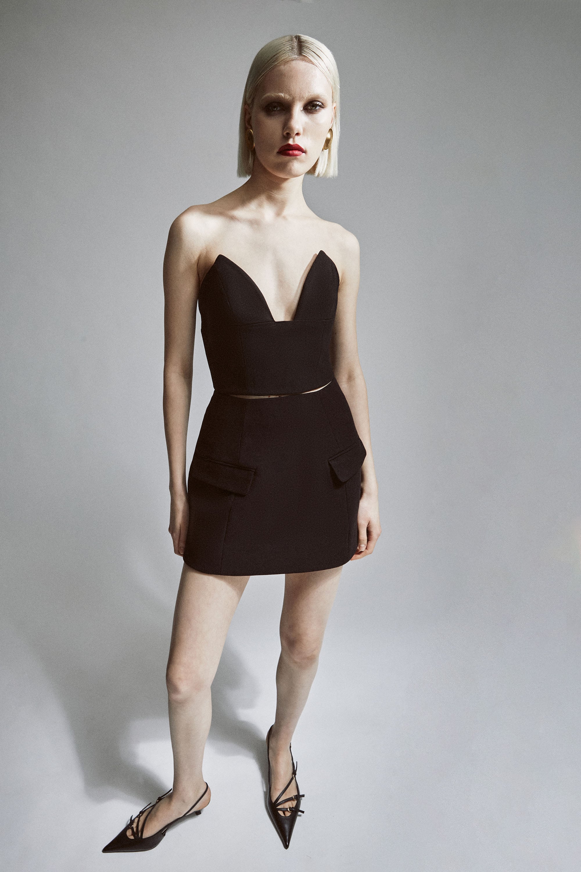 BARDOT BARDOT Delphi Strapless Plunge Crop Top