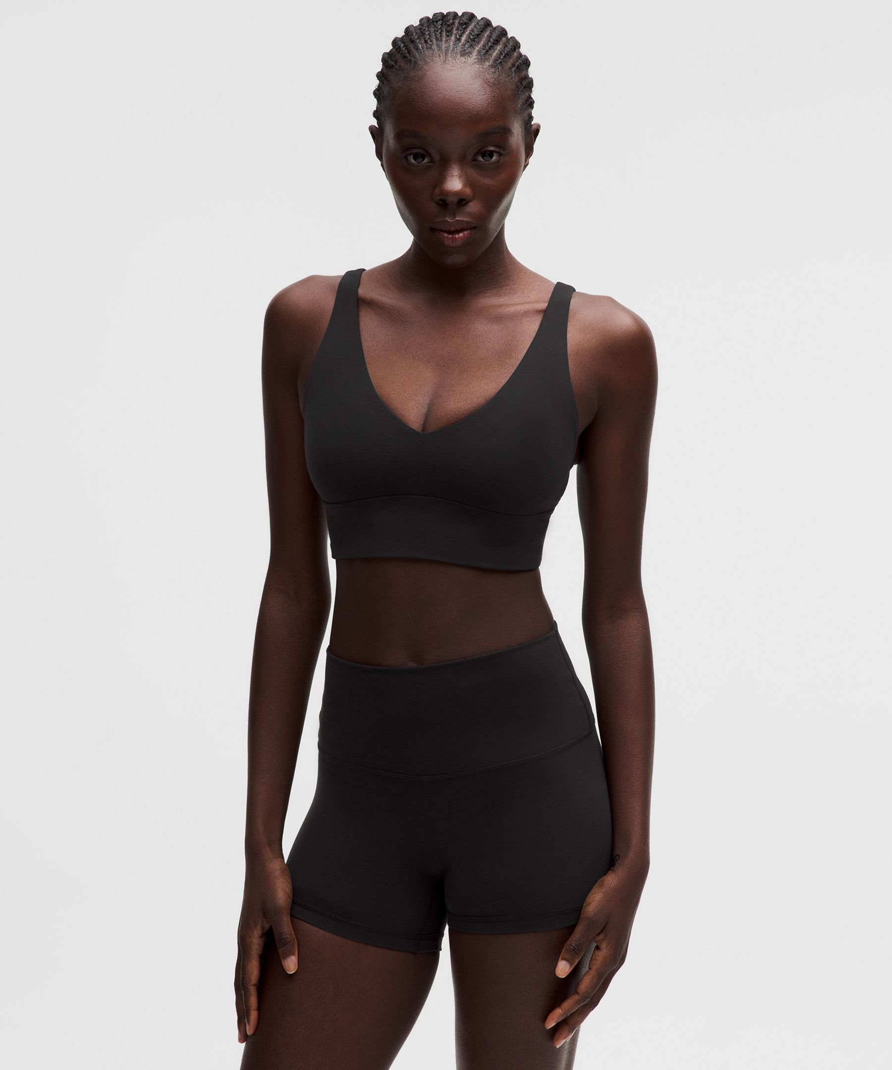 Alo Yoga Airlift Ribbed Jump Start V-Neck Bra - Black | Editorialist