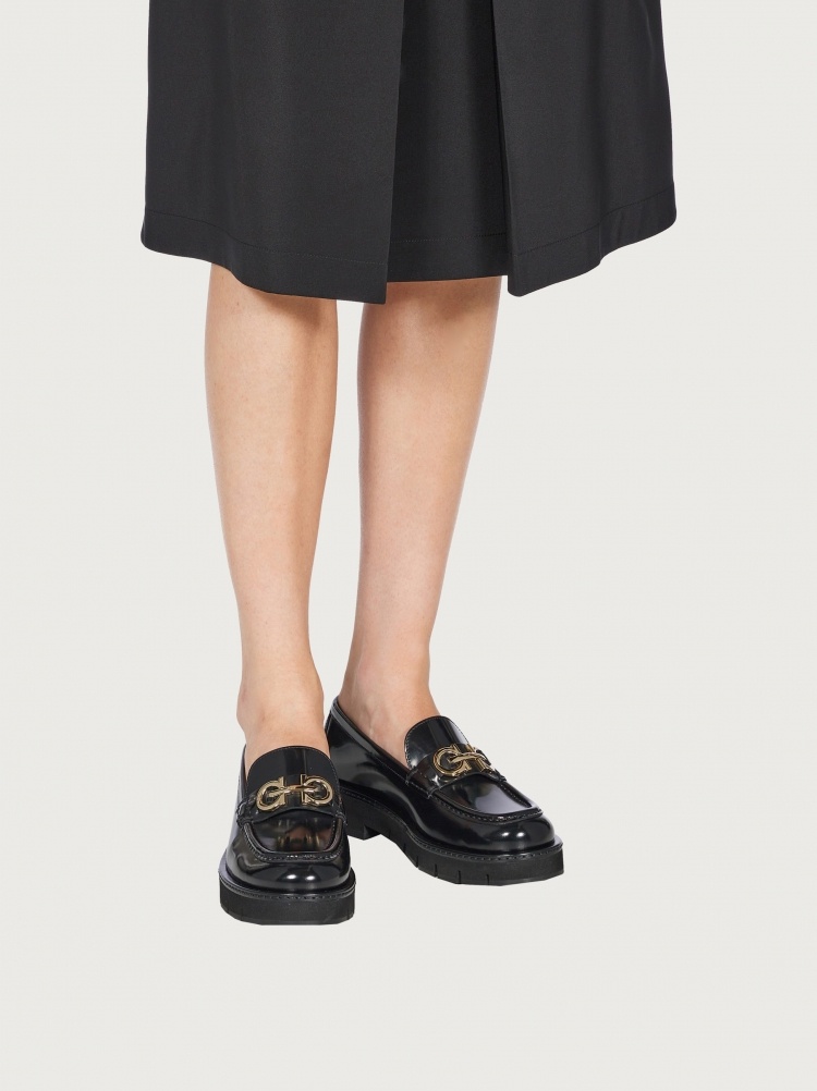 SALVATORE FERRAGAMO Salvatore Ferragamo Gancini Loafers