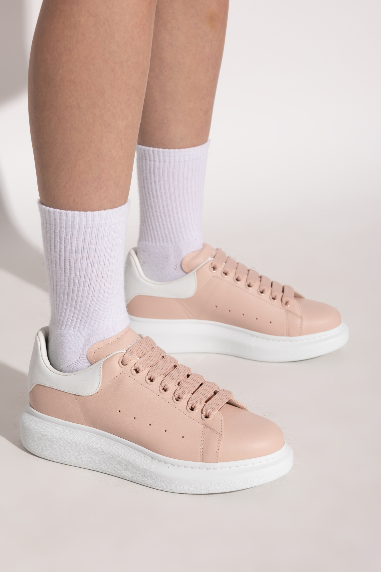 ALEXANDER MCQUEEN Alexander McQueen Oversized Lace-Up Sneakers with Contrast Heel Trim