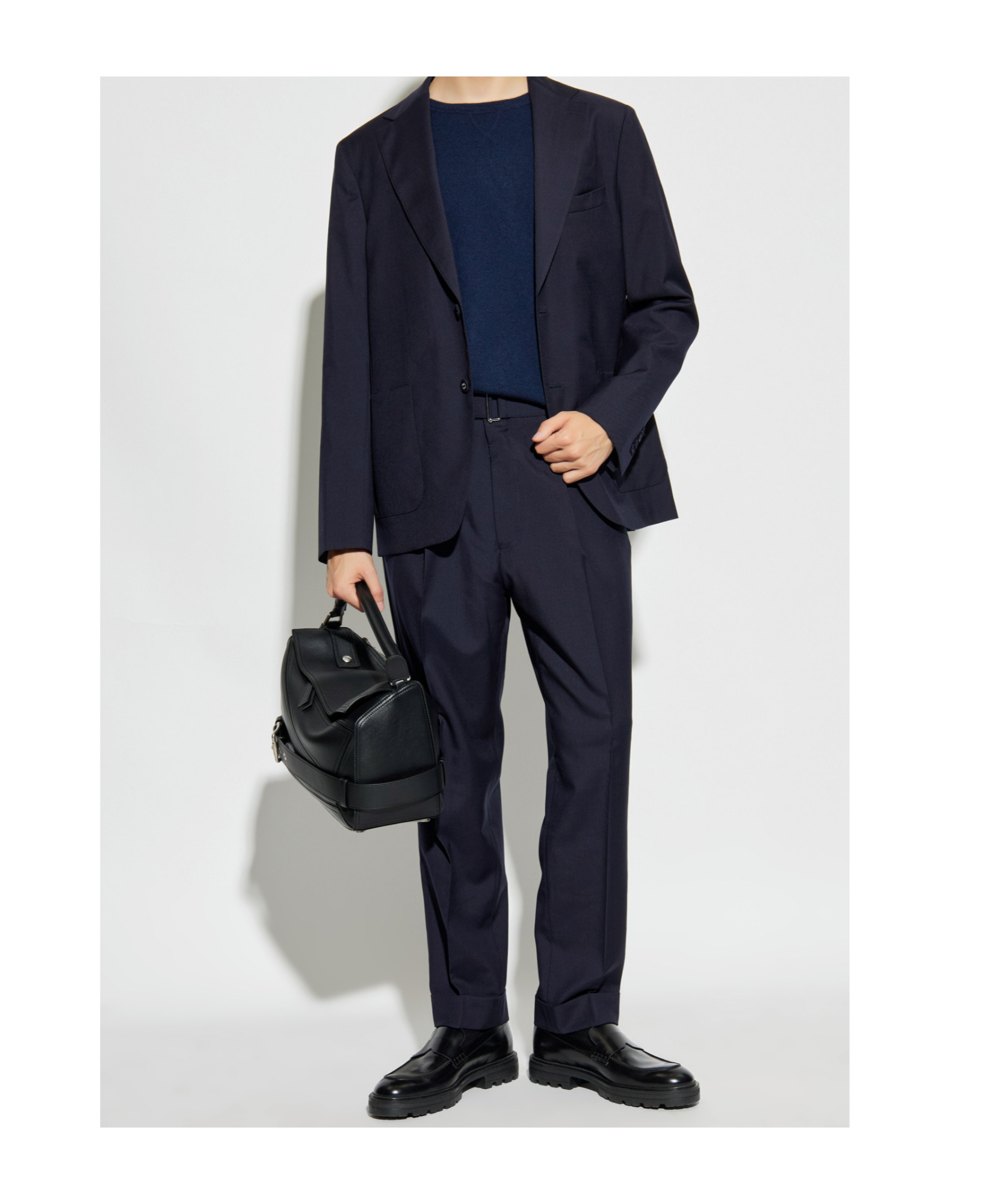 OFFICINE GÉNÉRALE Officine Generale Hugo Creased Trousers