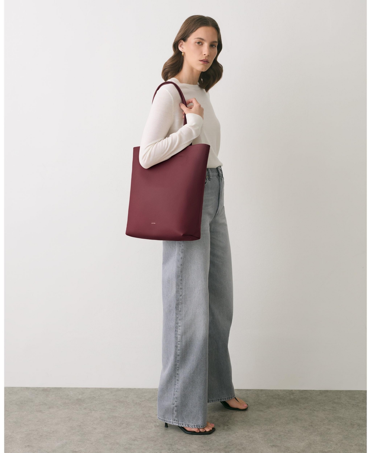 CUYANA Cuyana Tall Easy Tote