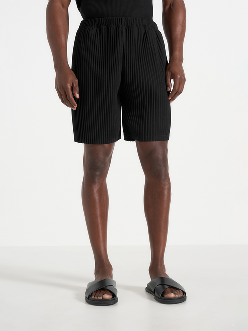 MANIÈRE DE VOIR Manière De Voir Drew Pleated Shorts