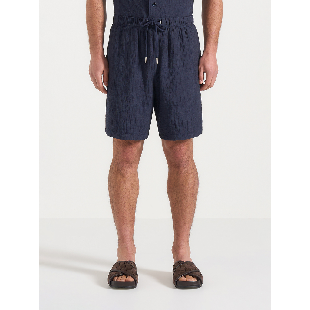 MANIÈRE DE VOIR Maniere De Voir Textured Drawstring Shorts