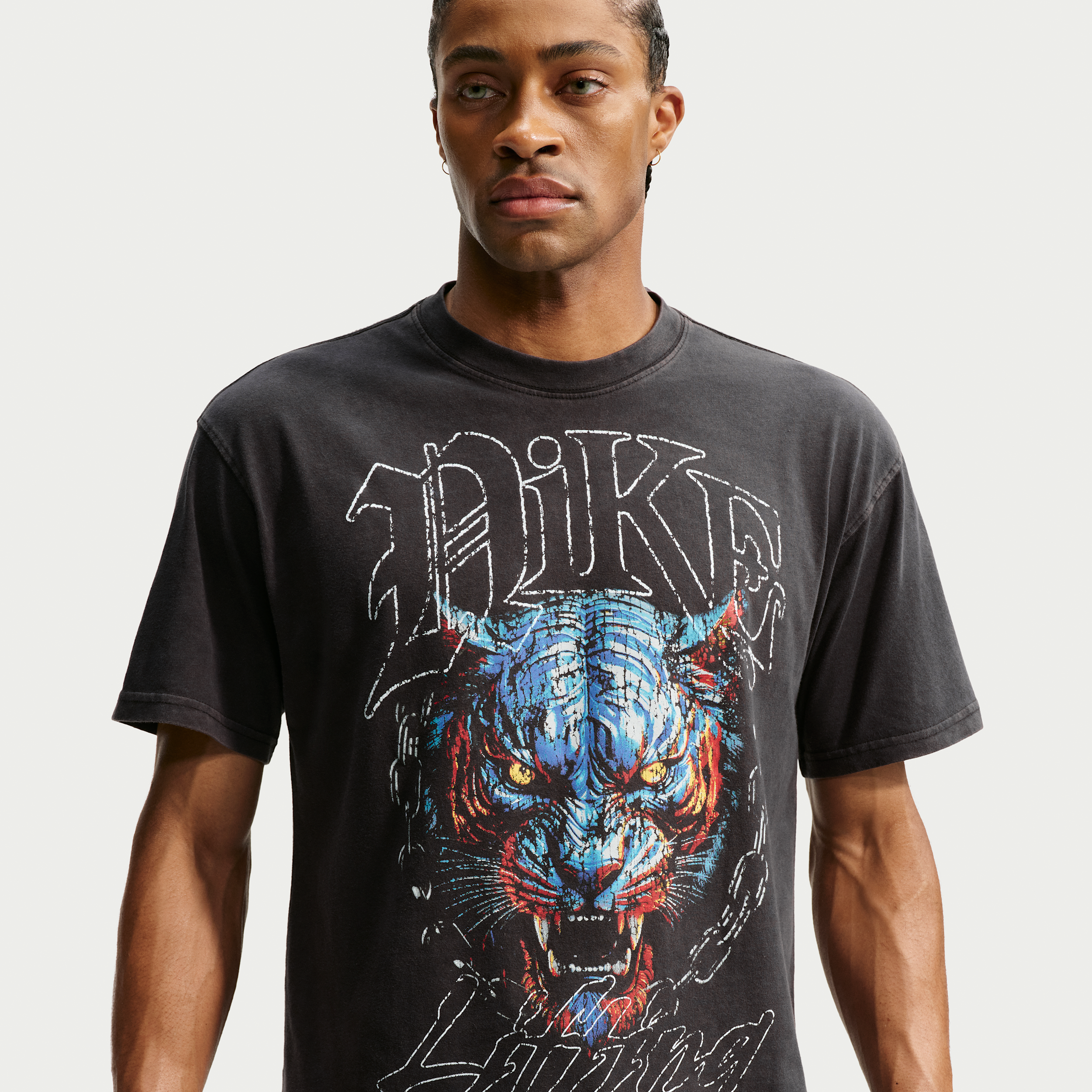 NIKE men's t-shirt
