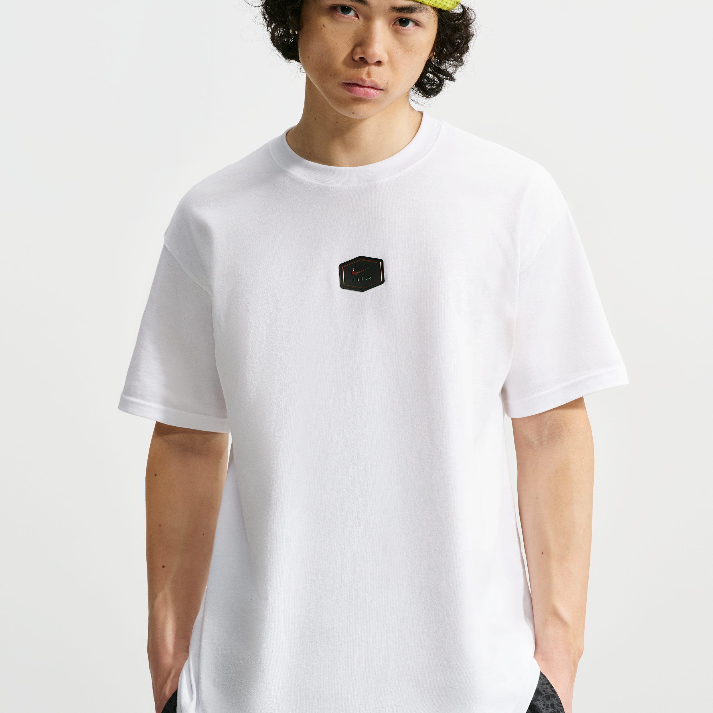 NIKE men's sportswear t-shirt