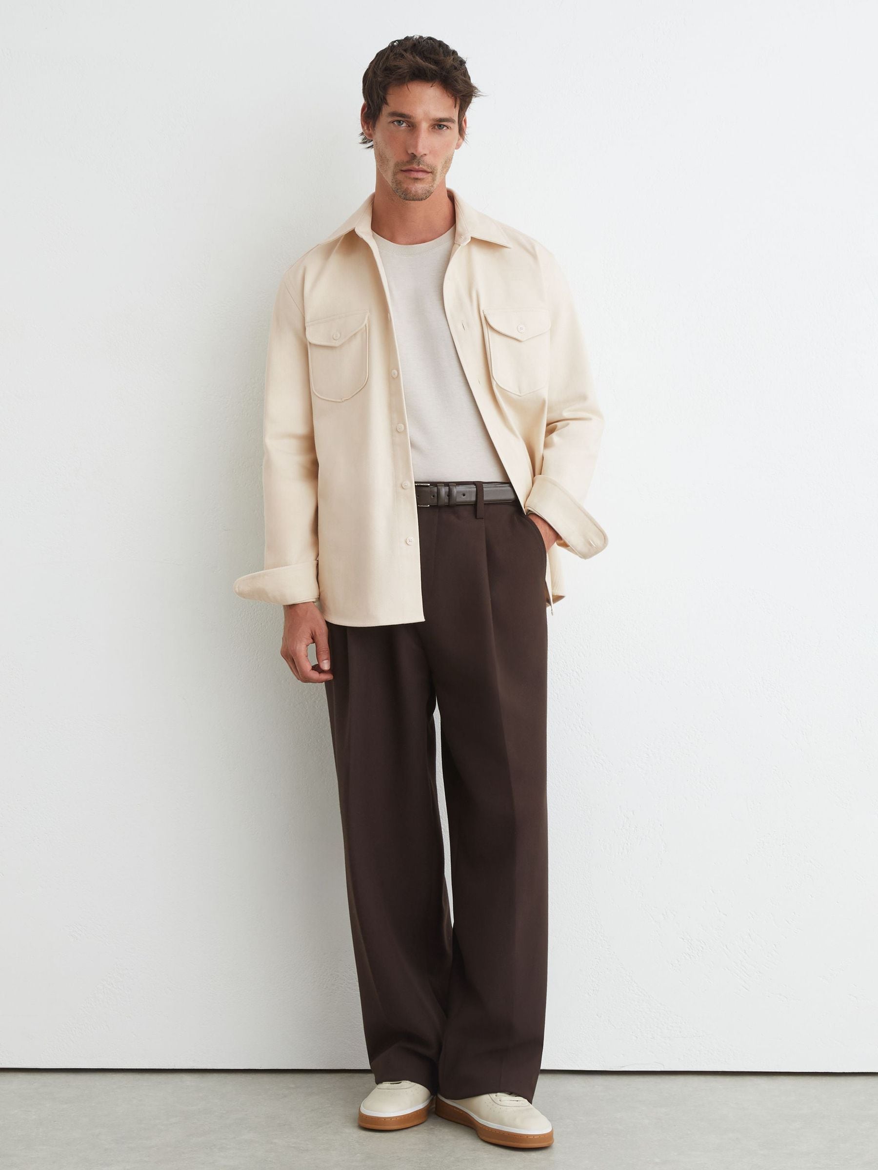 REISS astra cotton-twill twin-pocket regular-fit shirt