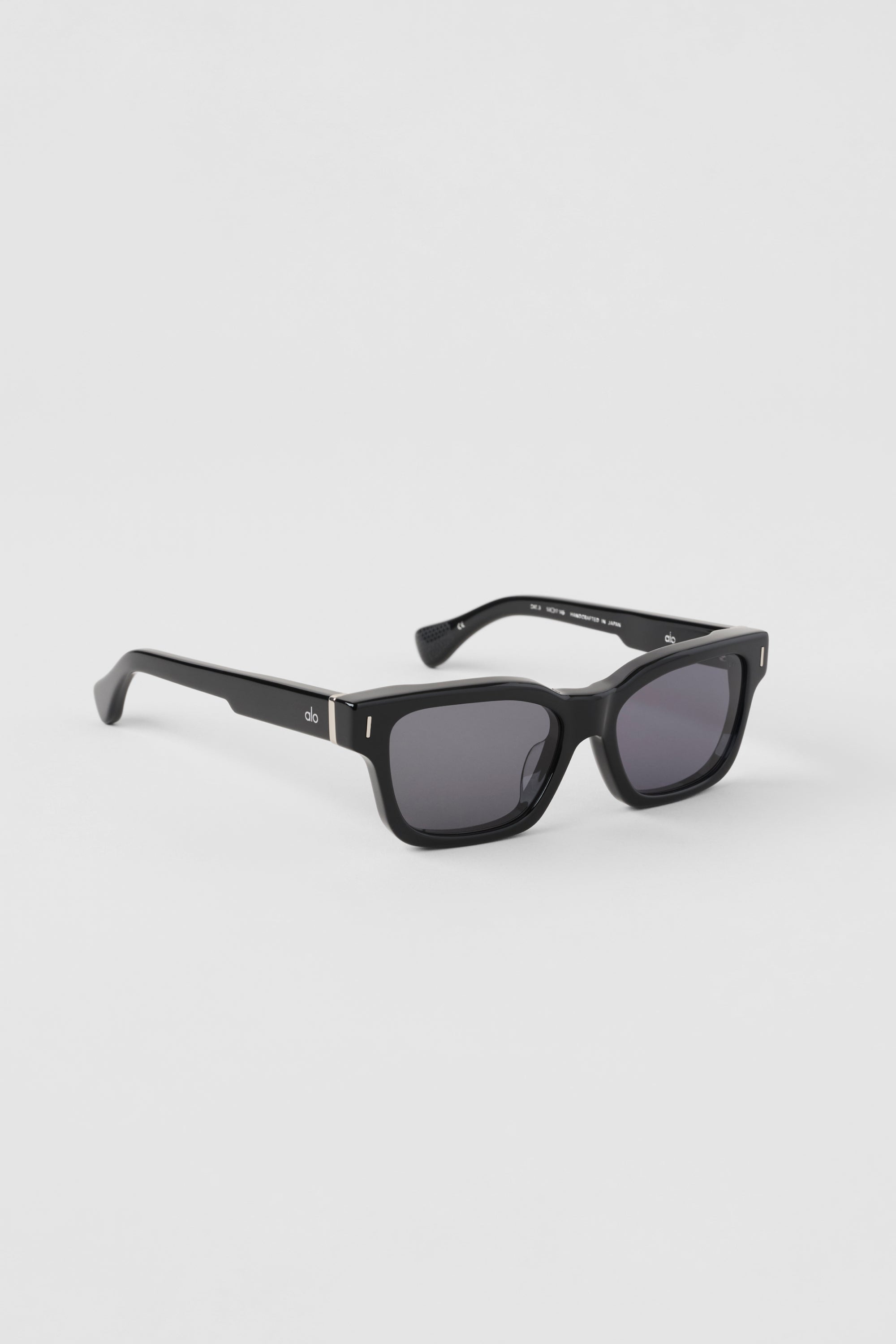 NWT Alo Yoga Stunner Sunglasses Matte Black – Brand New with Case & Bag ALO | Debuting Inaugural Sunglasses Collection main image 3