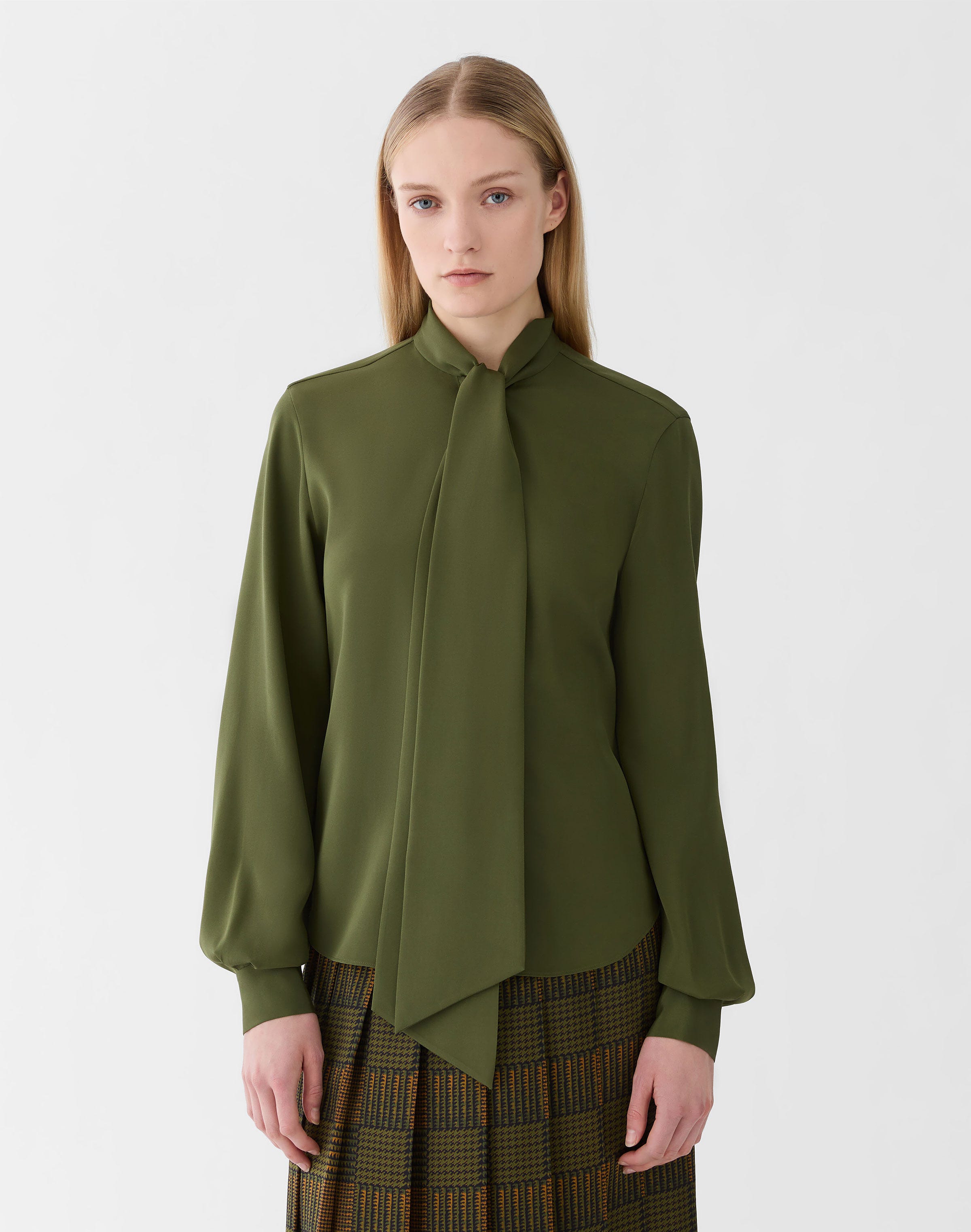 LAFAYETTE 148 NEW YORK Lafayette 148 New York Organic Silk Stretch Georgette Tie Neck Blouse
