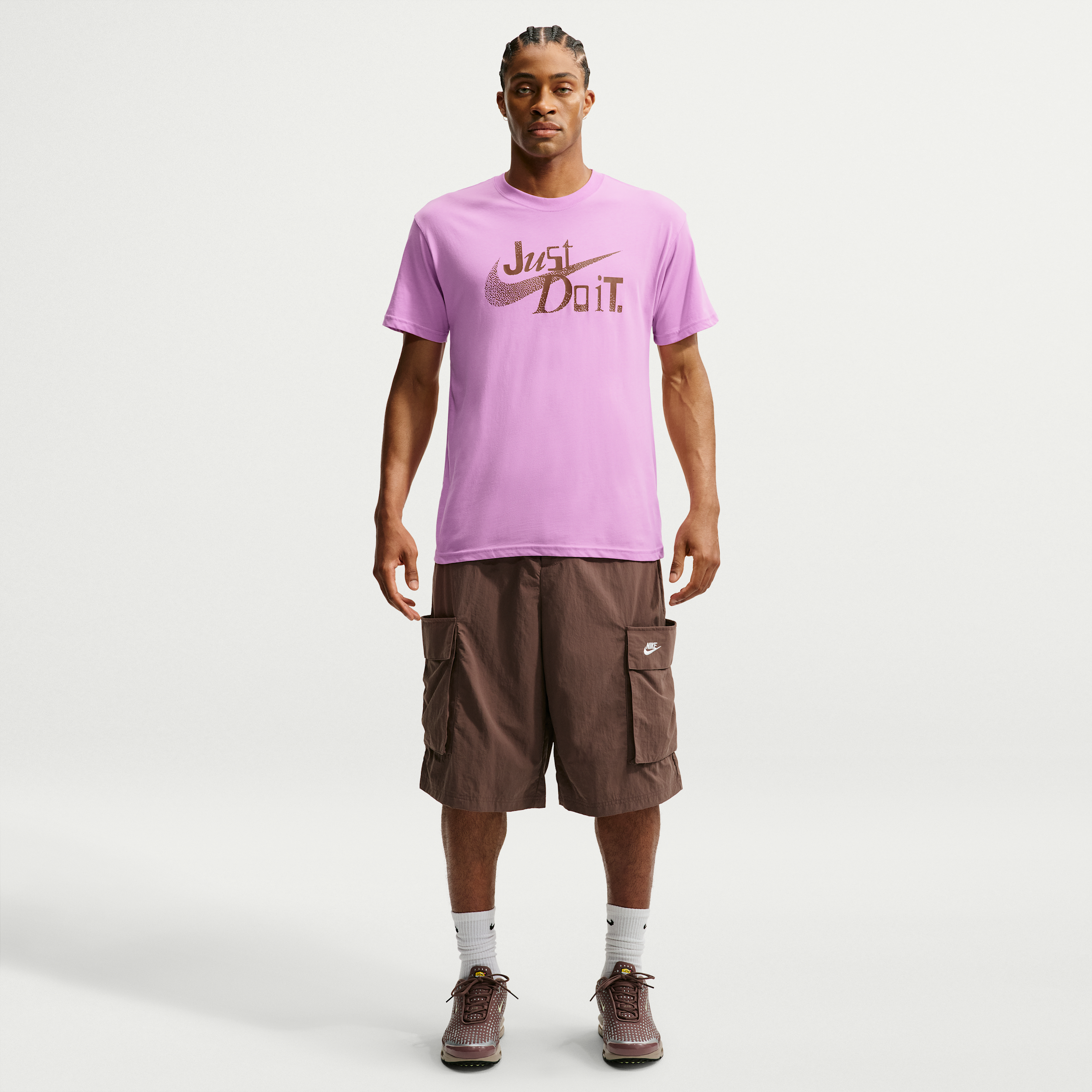 NIKE men's sportswear t-shirt