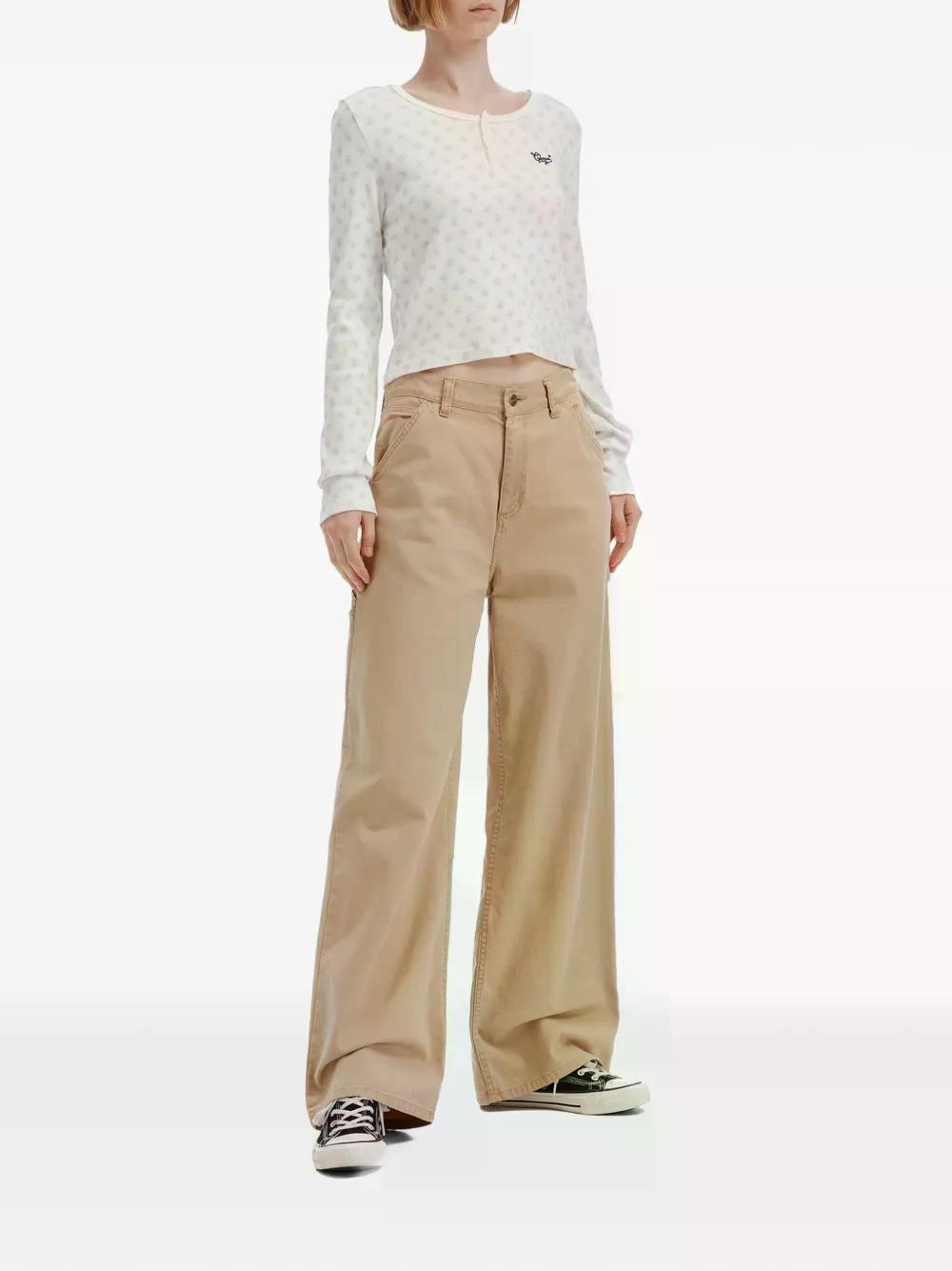 CHOCOOLATE CHOCOOLATE Logo-Embroidered Floral-Print Cropped Long-Sleeved T-Shirt