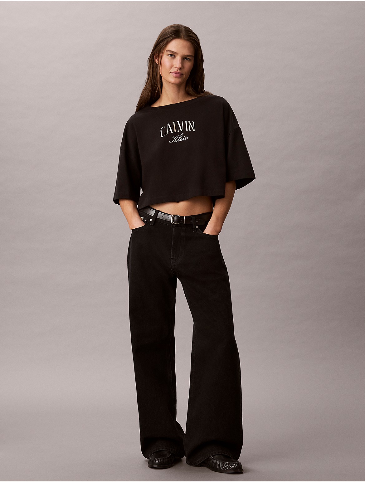 CALVIN KLEIN Calvin Klein Boxy Varsity Logo Cropped Tee