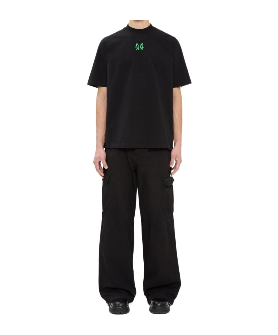 44 LABEL GROUP DARKENED DOG OVER TEE