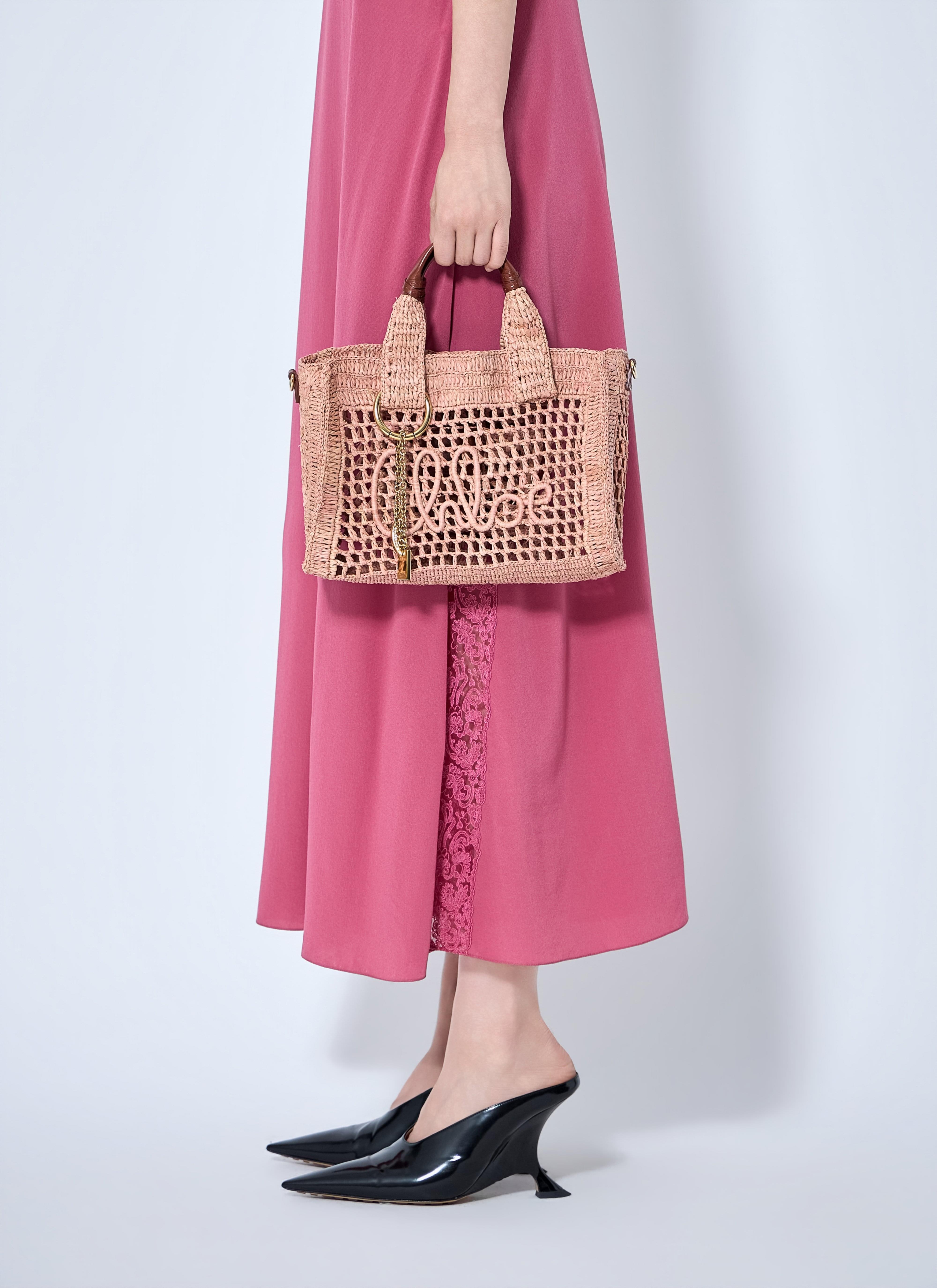 CHLOÉ CHLOÉ Summer Banana East-West Tote Bag