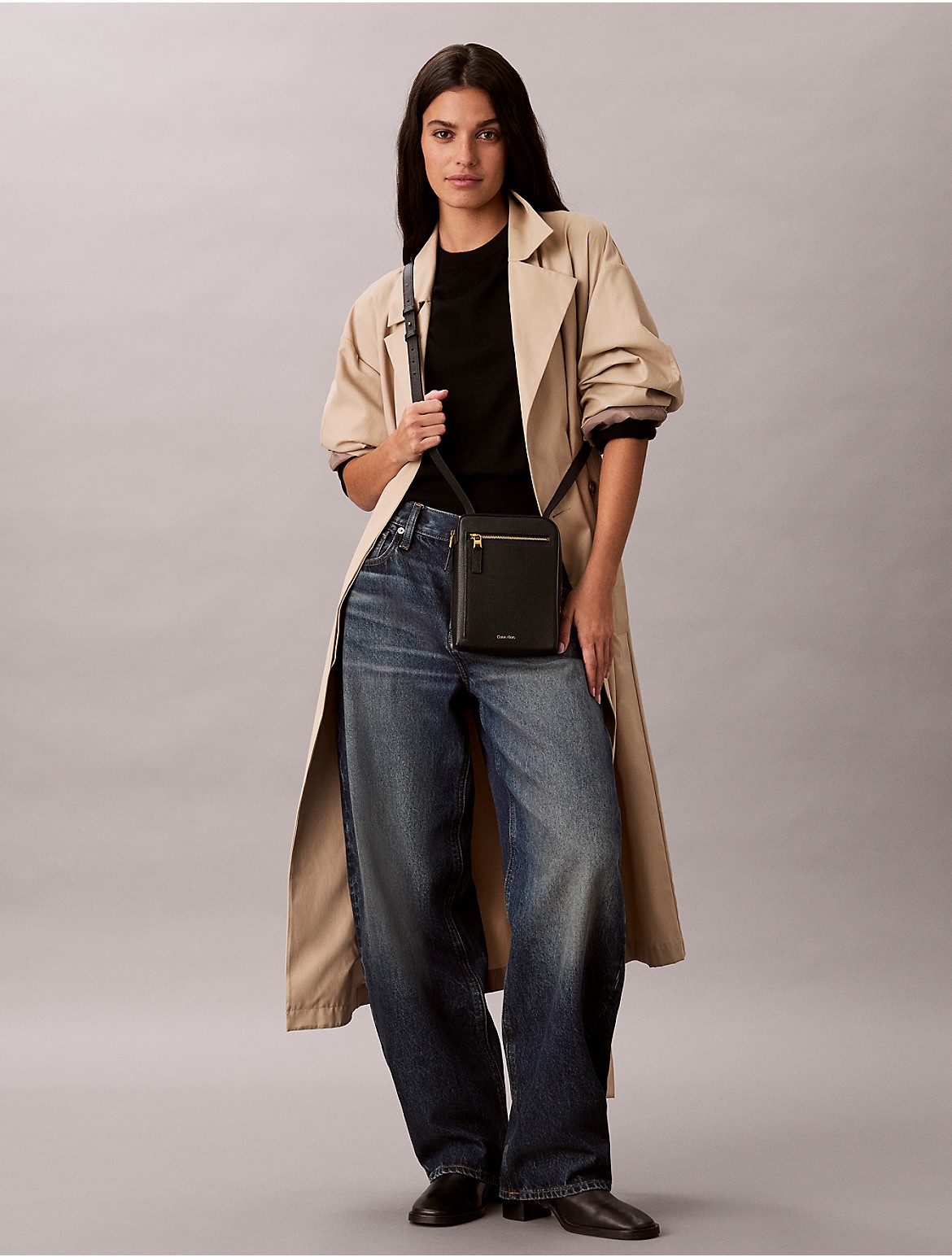 CALVIN KLEIN Calvin Klein Premium Leather Crossbody