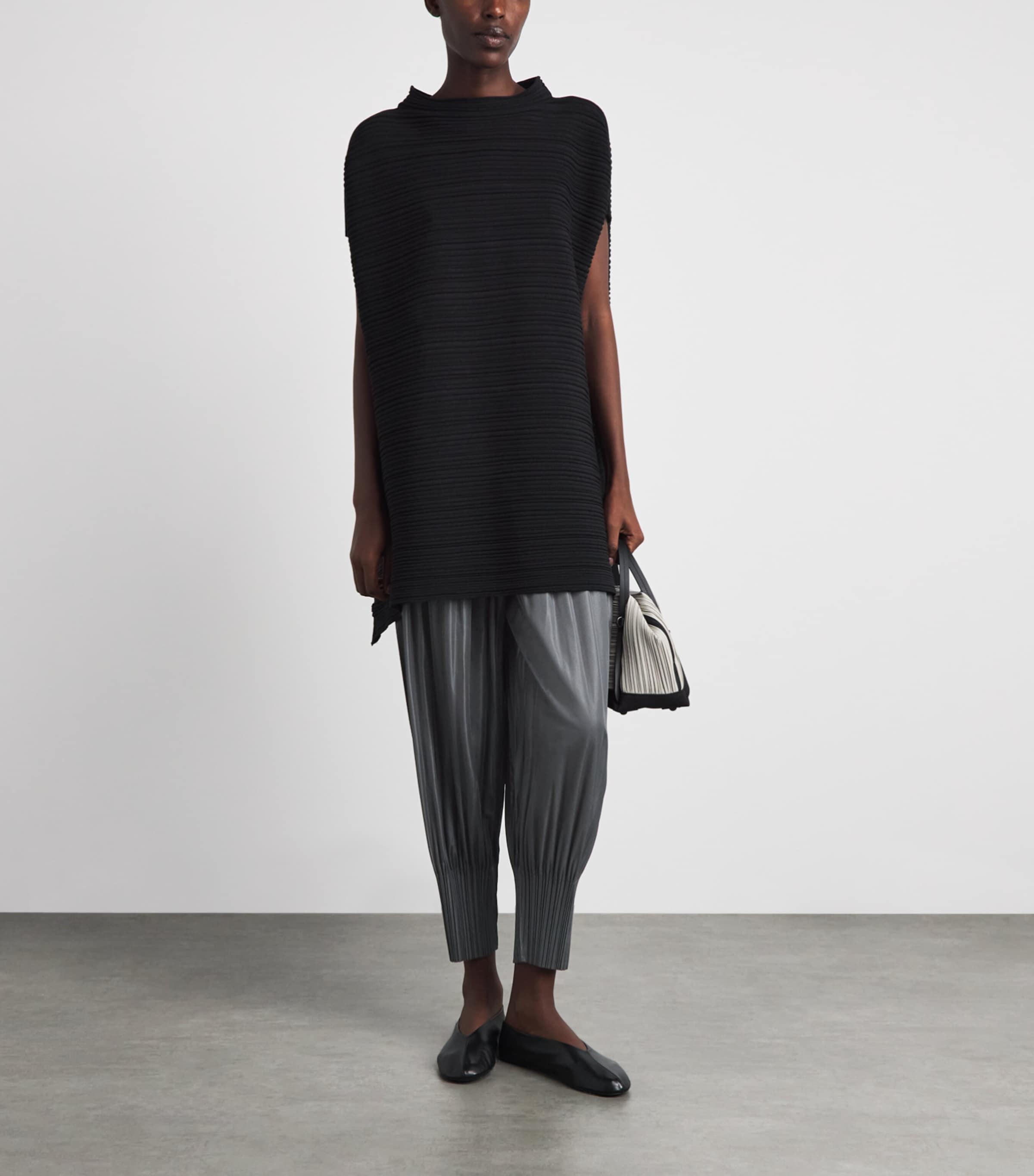ISSEY MIYAKE Pleats Please Issey Miyake Fluffy Basics Tapered Trousers