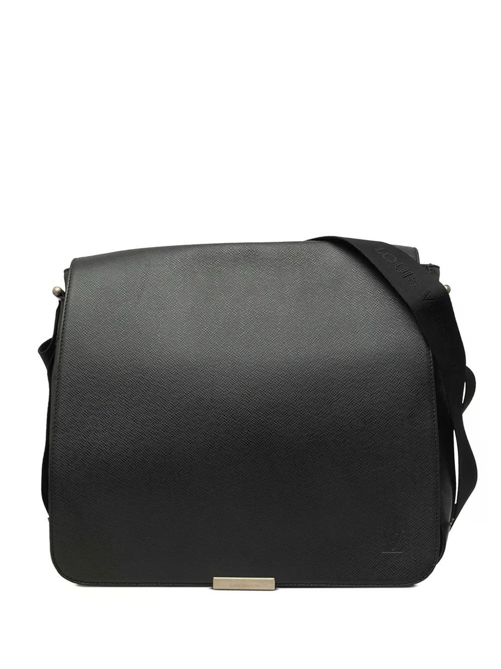LOUIS VUITTON LOUIS VUITTON 2008 Taiga Viktor Crossbody Bag