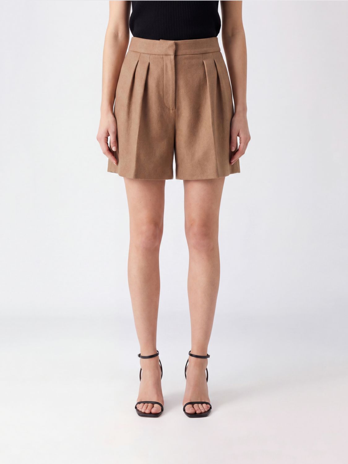 MAX MARA Max Mara Elegant Pleated Shorts in Wool