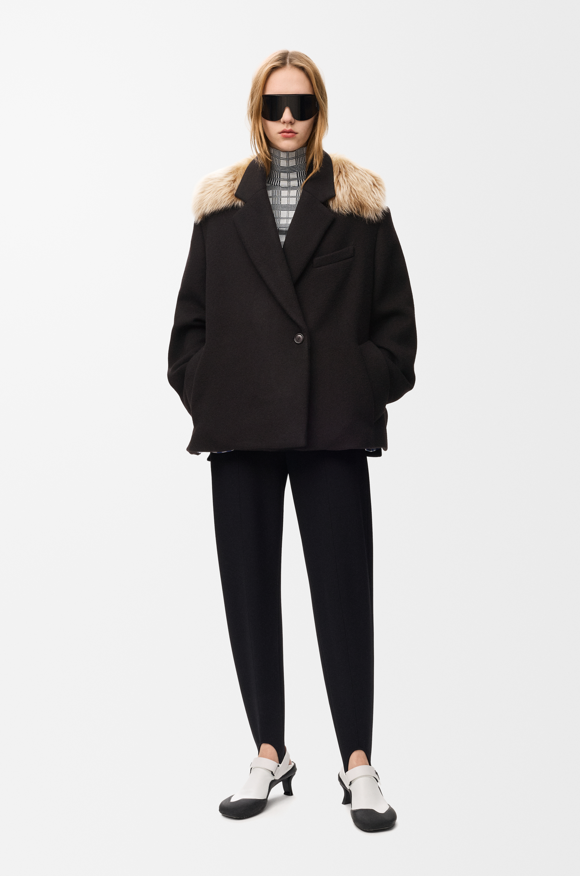 LOEWE LOEWE Short Coat in Wool and Cashmere with Shearling Collar