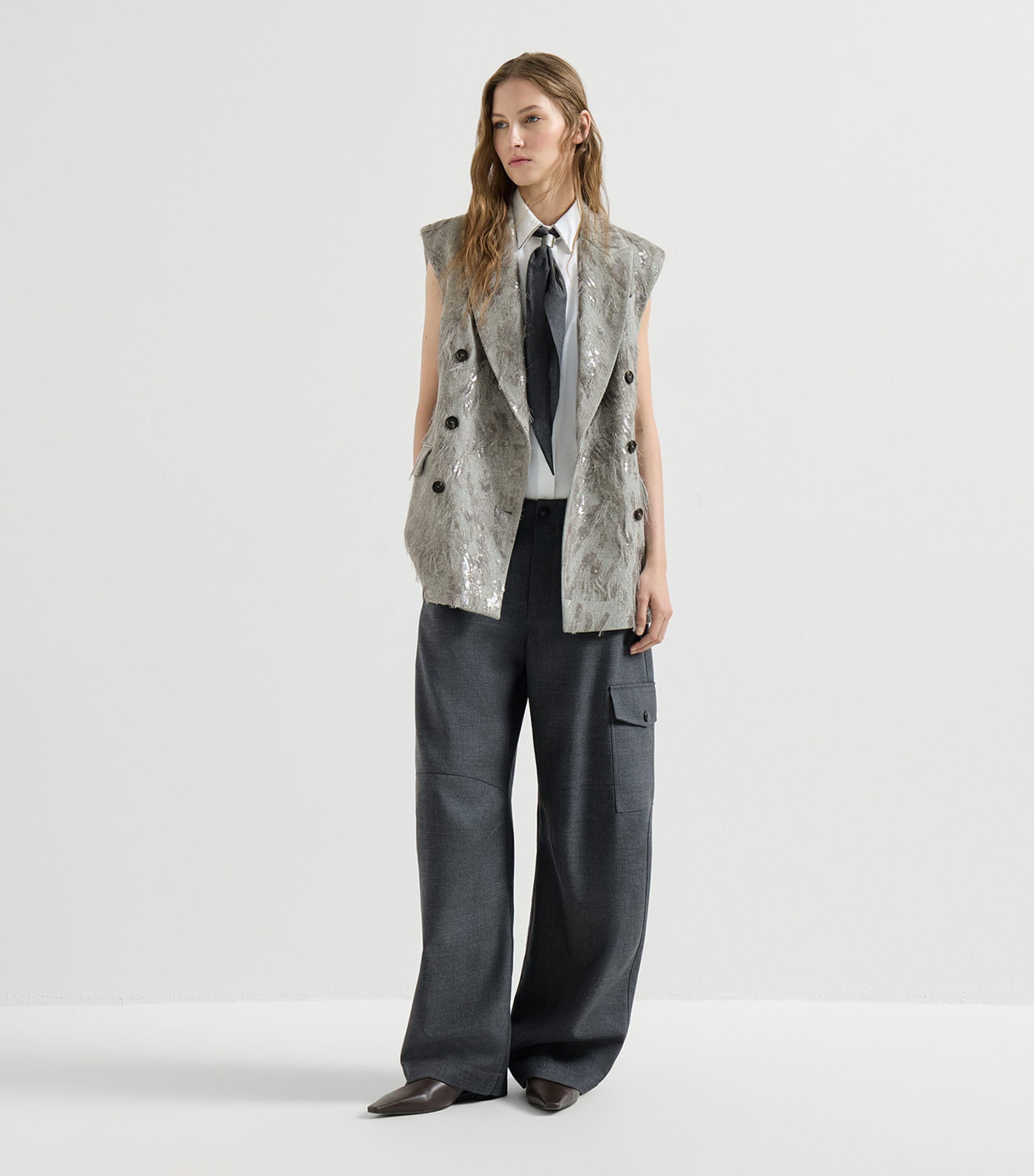 BRUNELLO CUCINELLI Brunello Cucinelli Sleeveless Shirt with Monili Embellishments