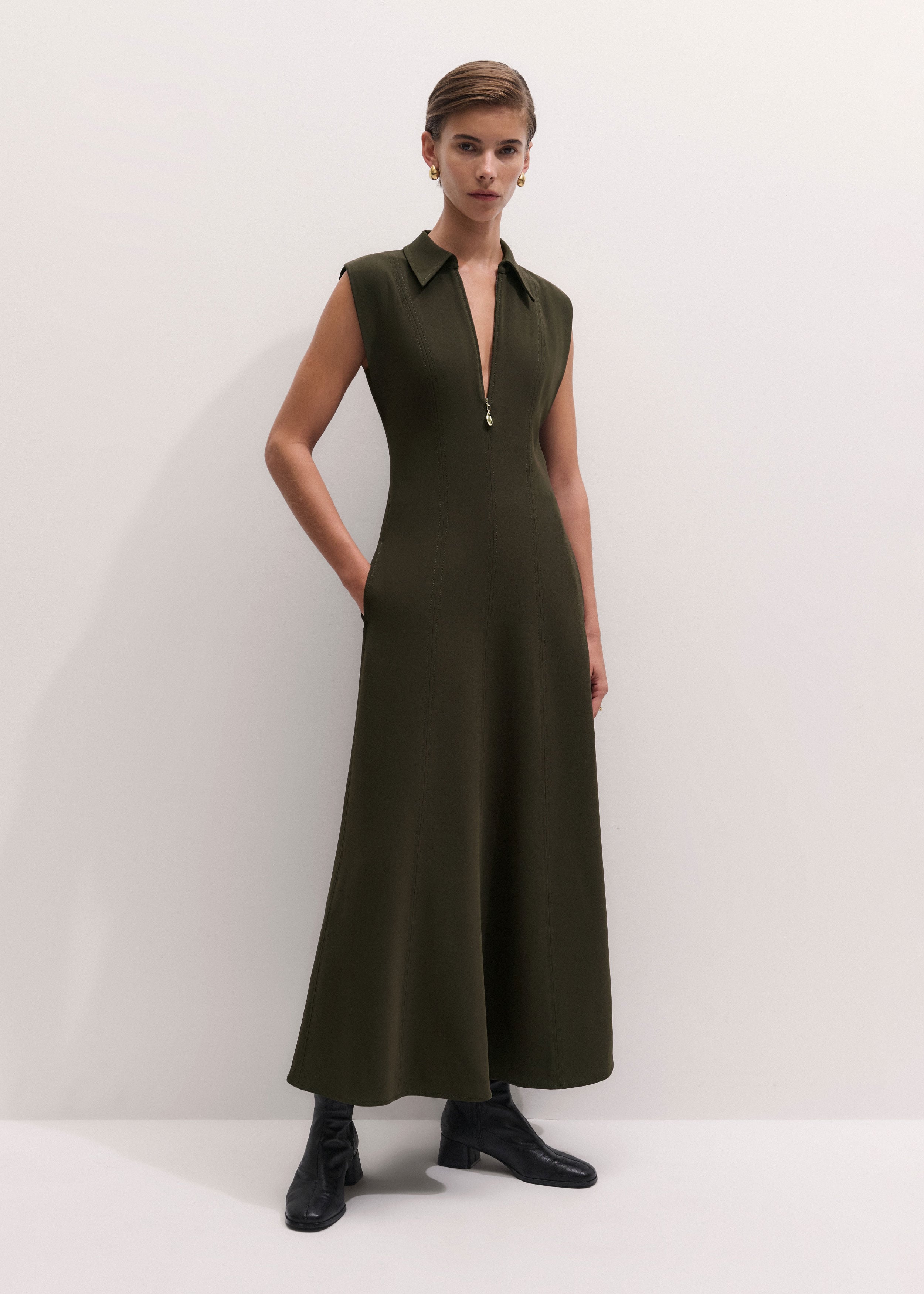 ME+EM ME+EM Paneled Crepe Maxi Dress