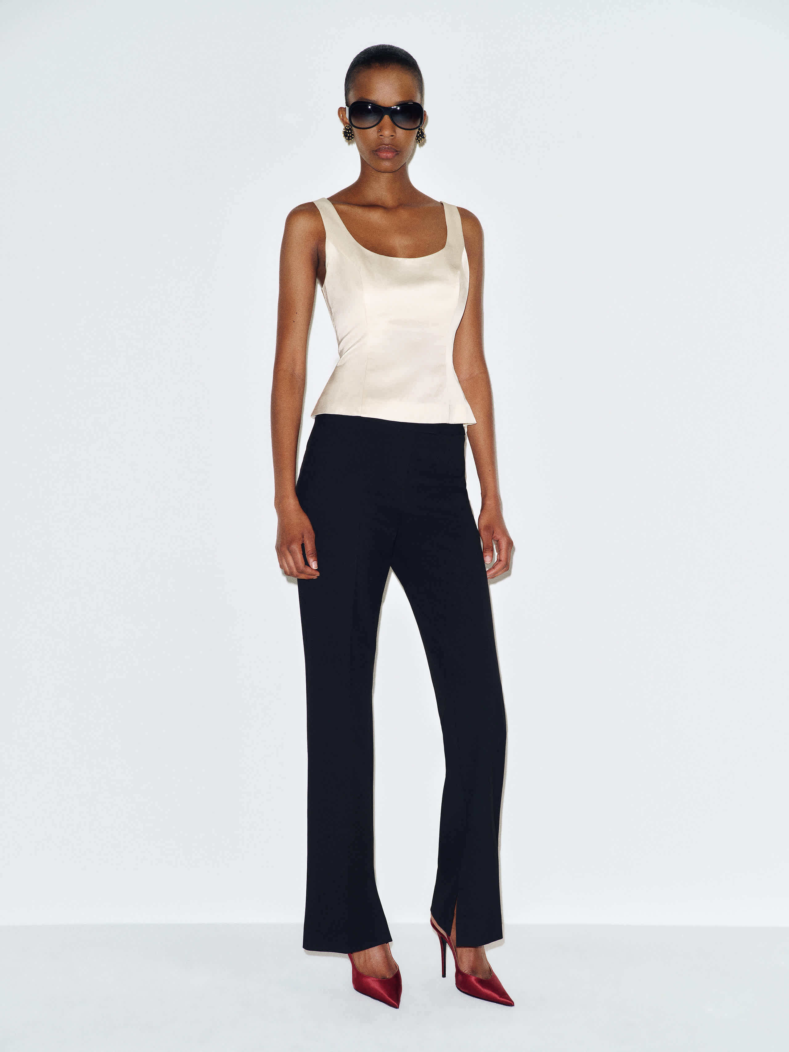 REFORMATION REFORMATION Sleeveless Scoop Neck Top