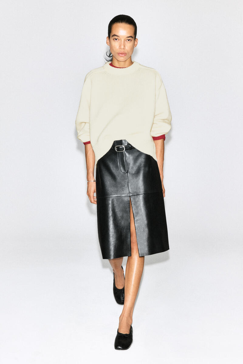 COS rounded wool crew-neck sweater