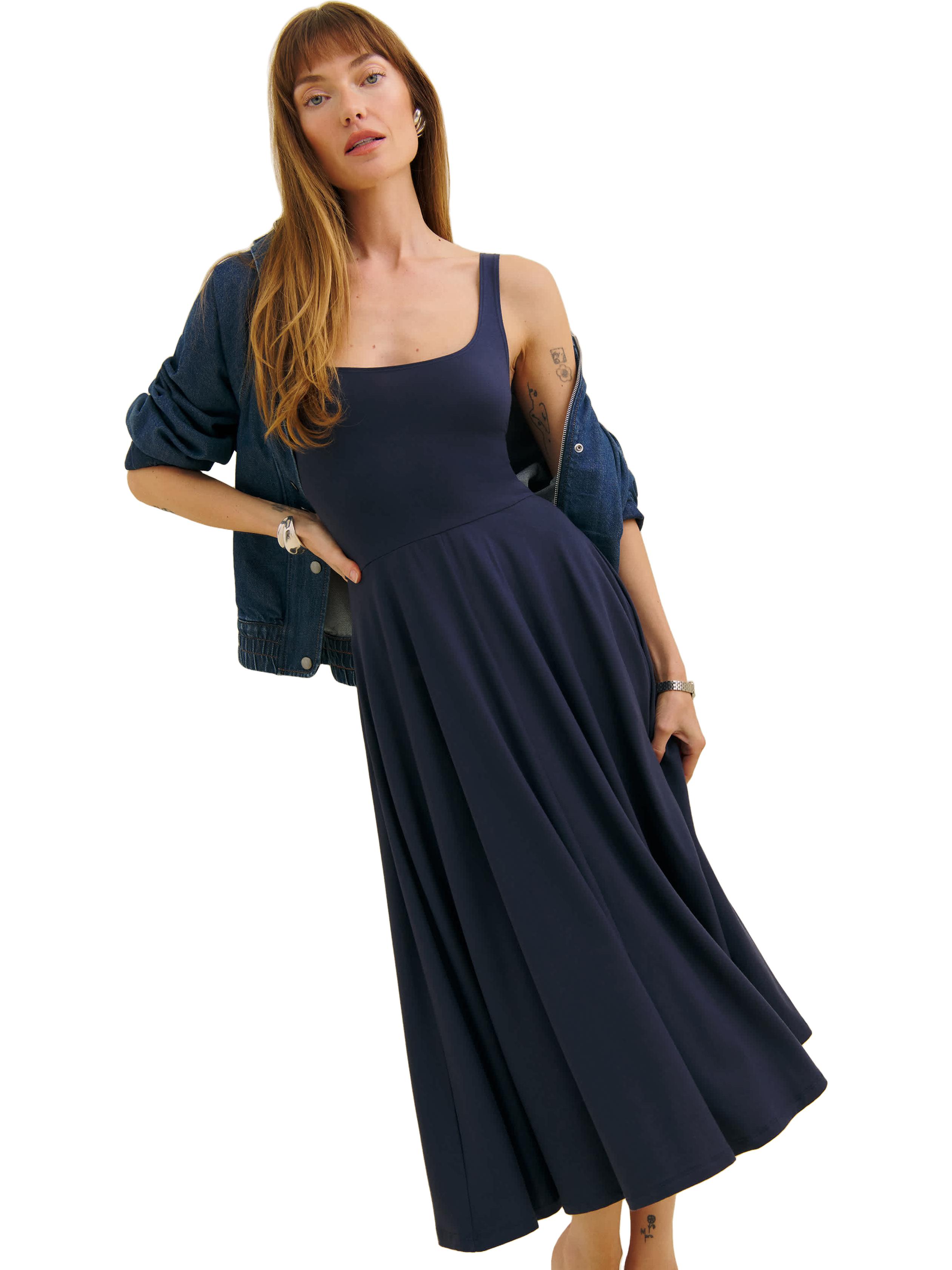 z supply selah knit dress Shaylee Short Sleeve Knit Maxi Dress Sand