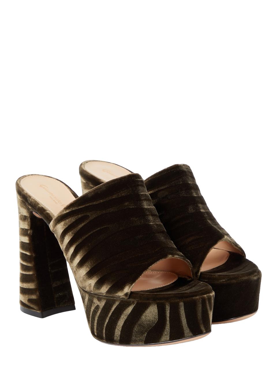 GIANVITO ROSSI Gianvito Rossi Holly Zebra-Print Mules