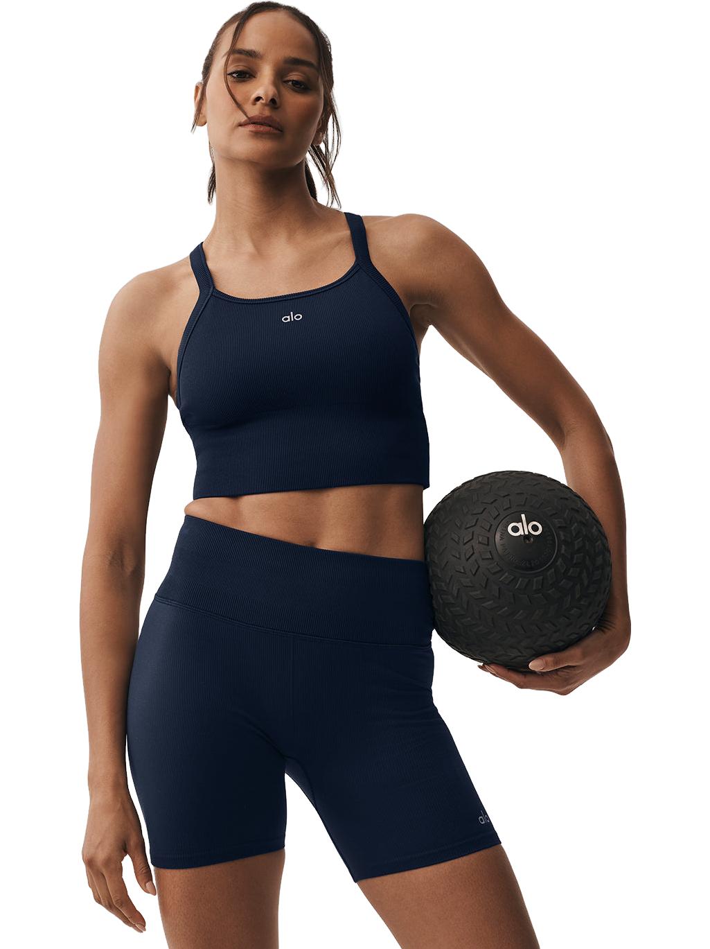 alo yoga リブ編みクロップドタンクトップ ダークブルー S Alo Yoga リブ編み クロップドタンクトップ - メルカリ