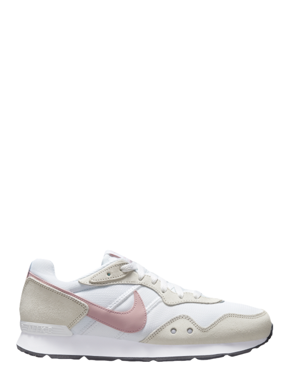 Nike Venture Runner Wide Sneakers Cream Editorialist