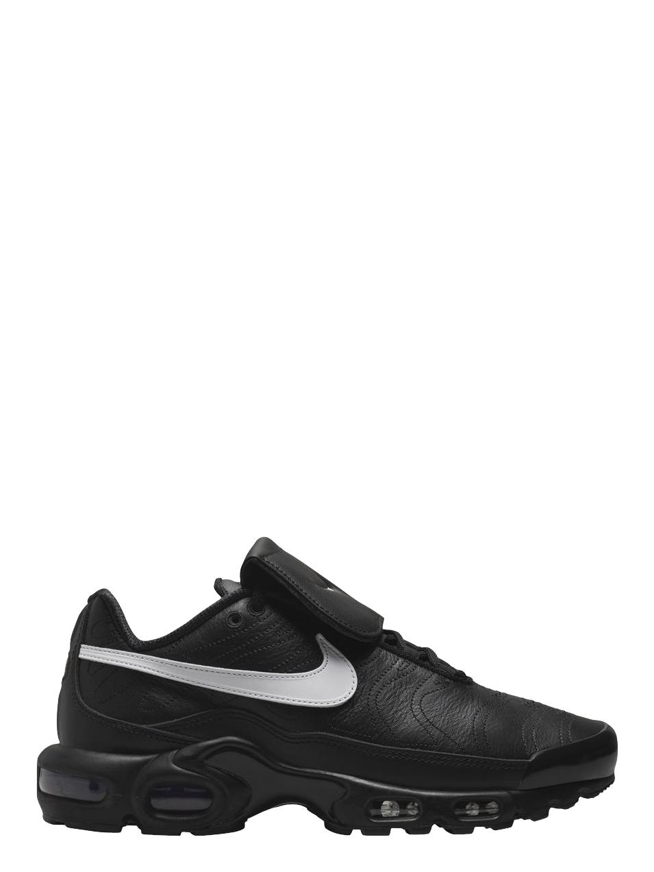 Nike Air Max Plus Tiempo - Black | Editorialist