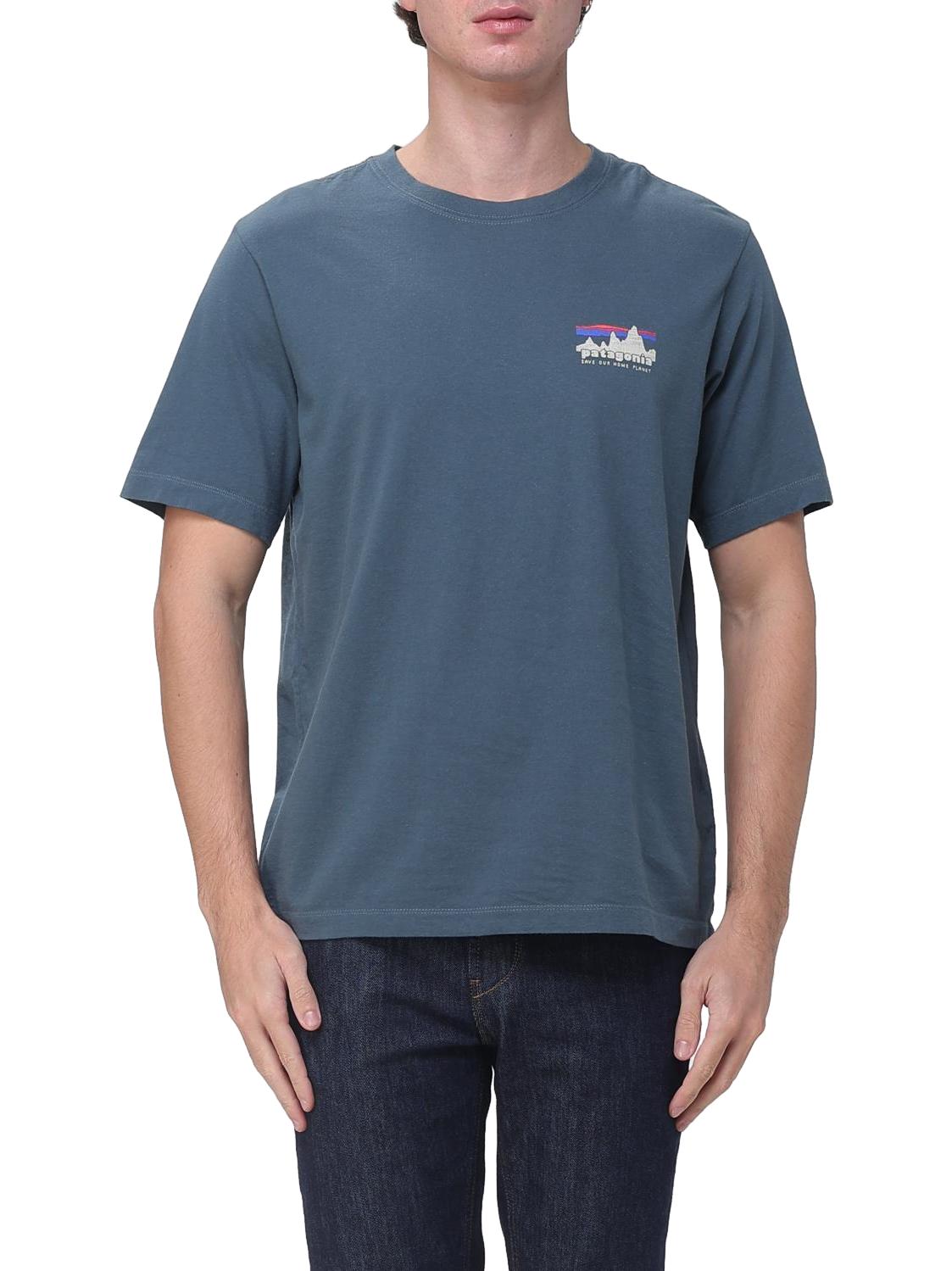 PATAGONIA short-sleeved cotton t-shirt with graphic print and contrast logo