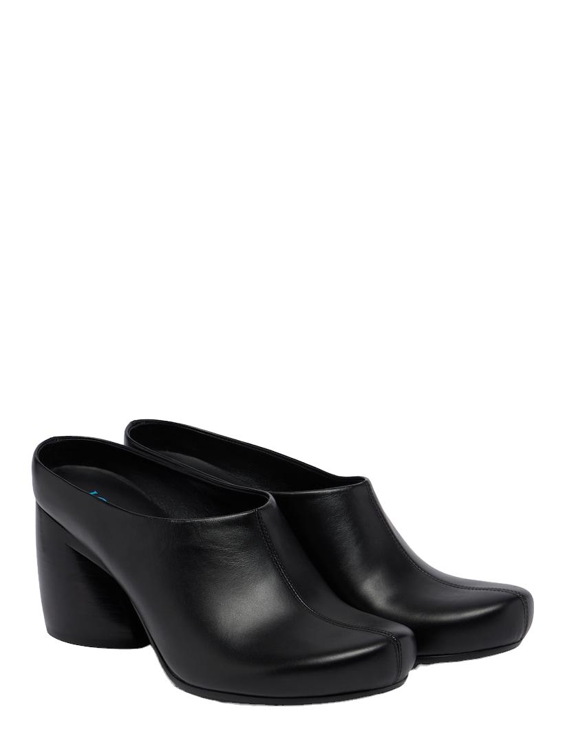 LOEWE Loewe Oval Leather Mules