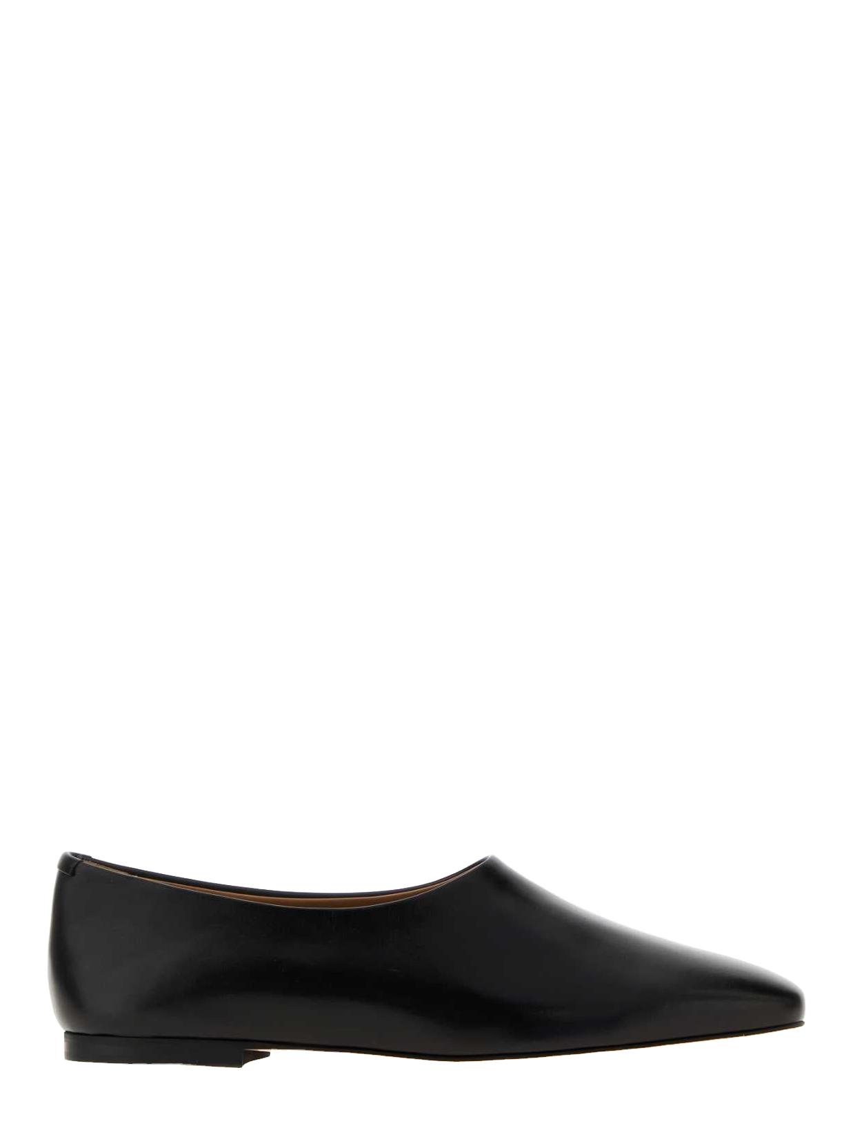 ISSEY MIYAKE ISSEY MIYAKE Wide-Leg Pleated Trousers